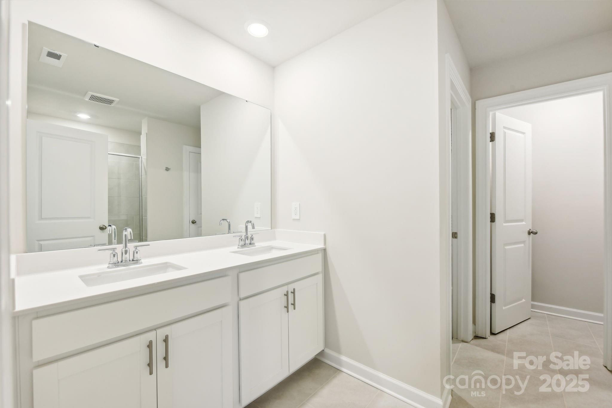 1428 Wildflower Street, Newton, NC - photo 6 of 9
