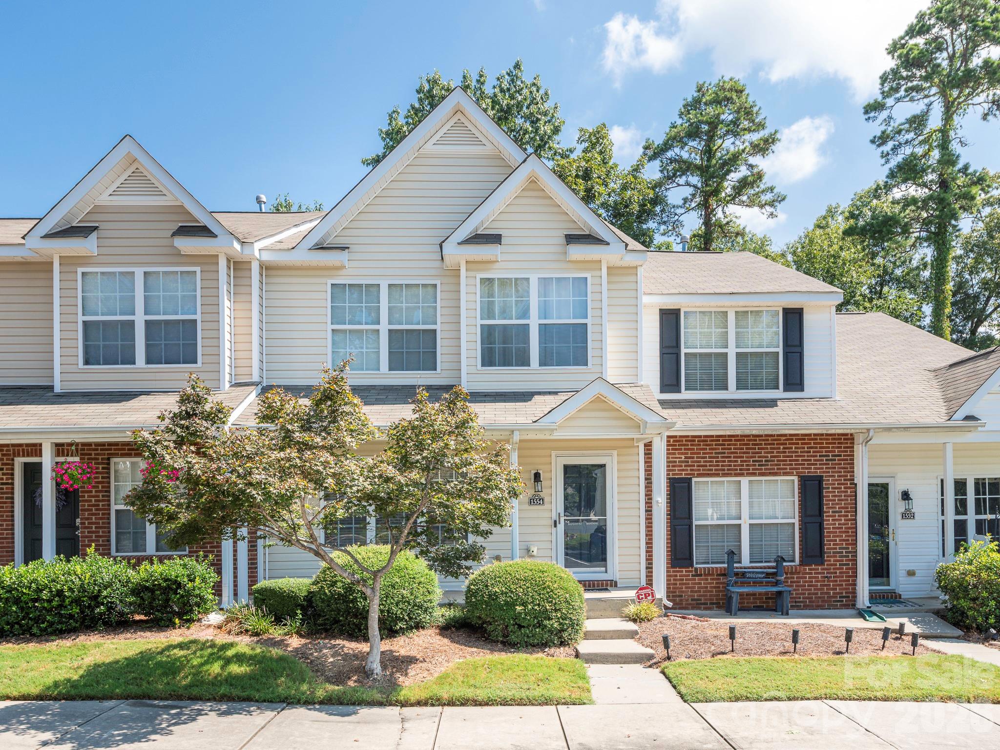 1554 Maypine Commons Way, Rock Hill, SC - photo 14 of 49