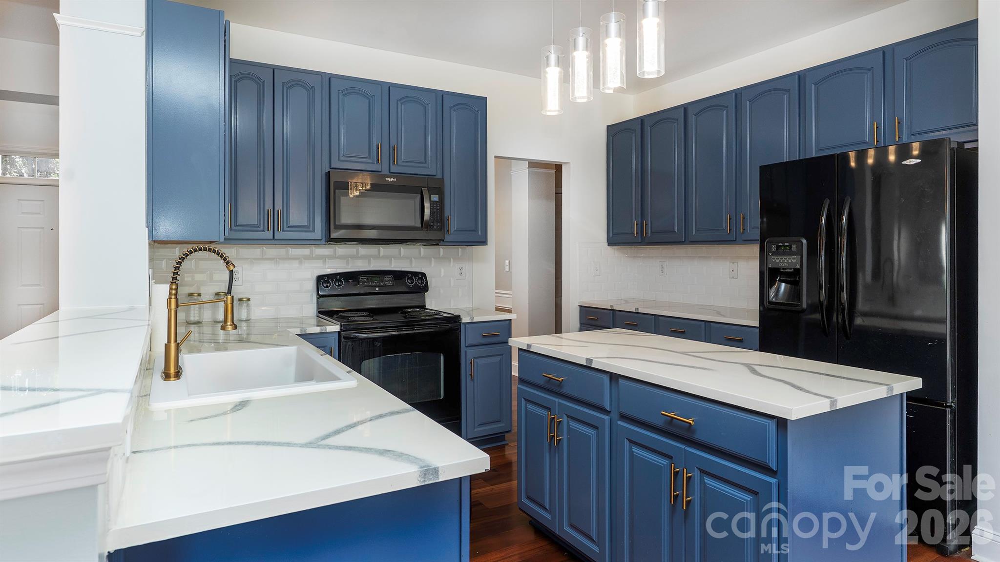 Photo 10 of 16731 Macanthra Drive, Charlotte, NC