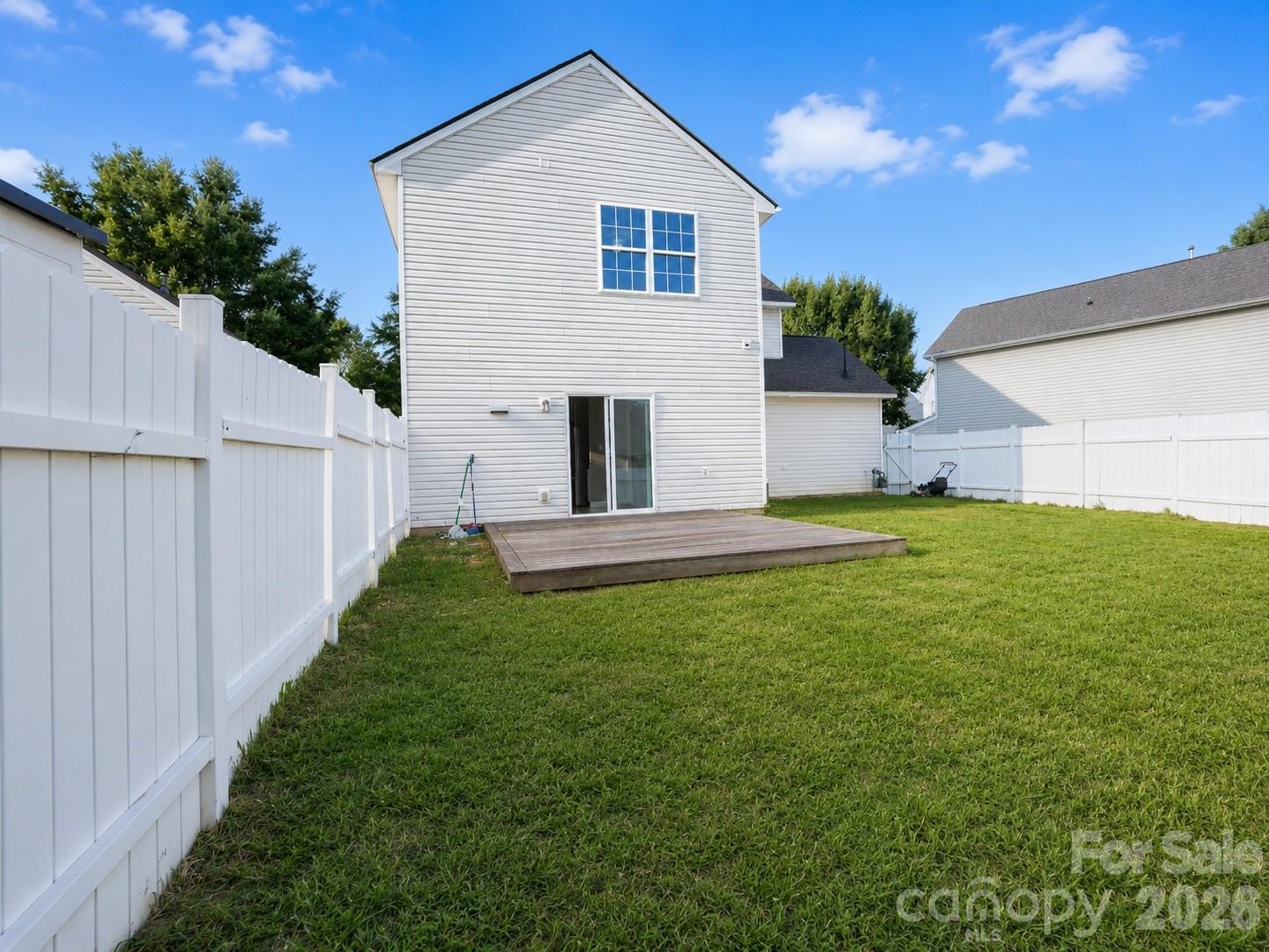 Photo 16 of 6410 Castlewynd Court, Charlotte, NC