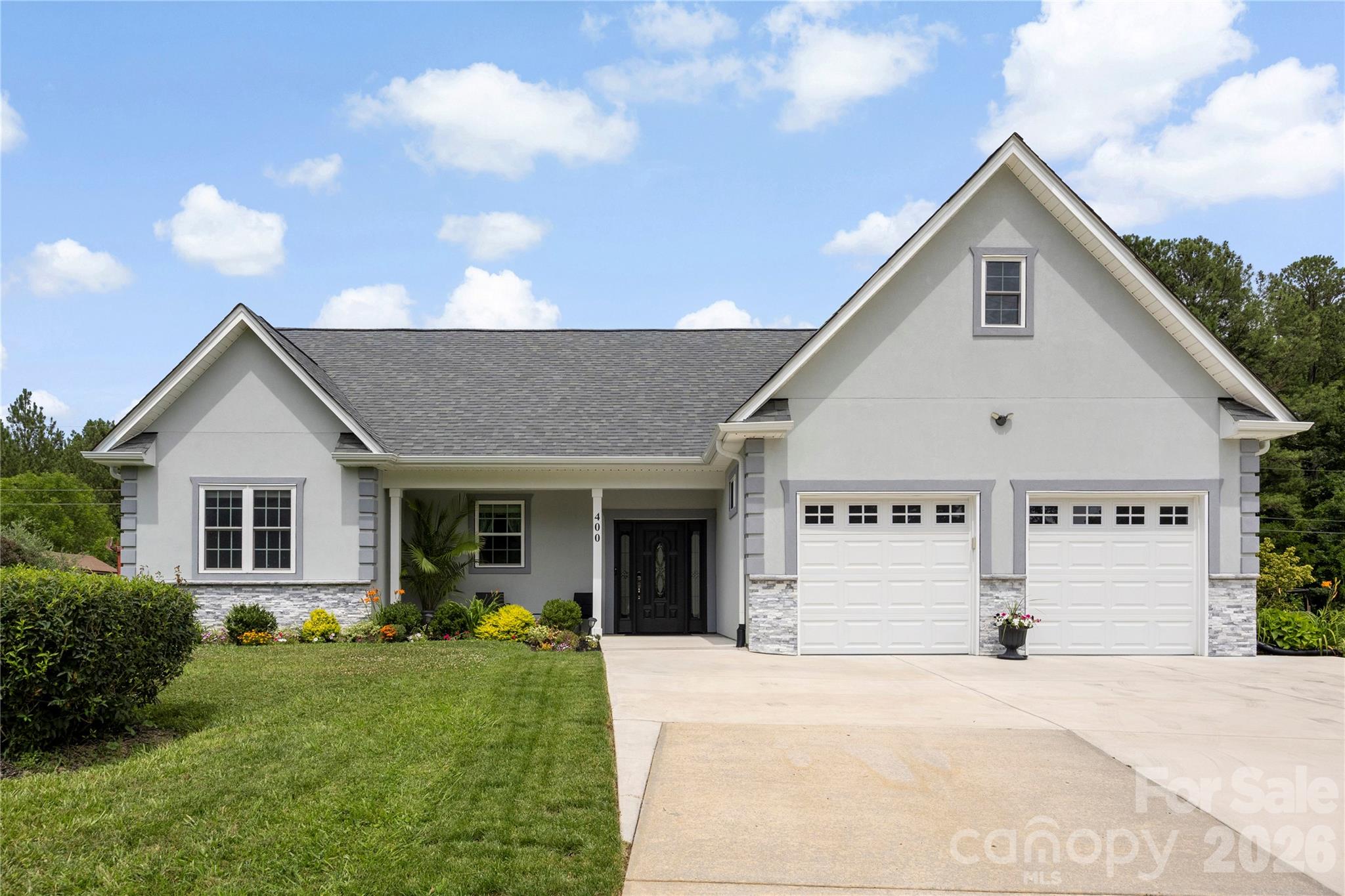 Home for sale at 400 Charles Pettus Road, Lancaster, SC — photo 1 of 44
