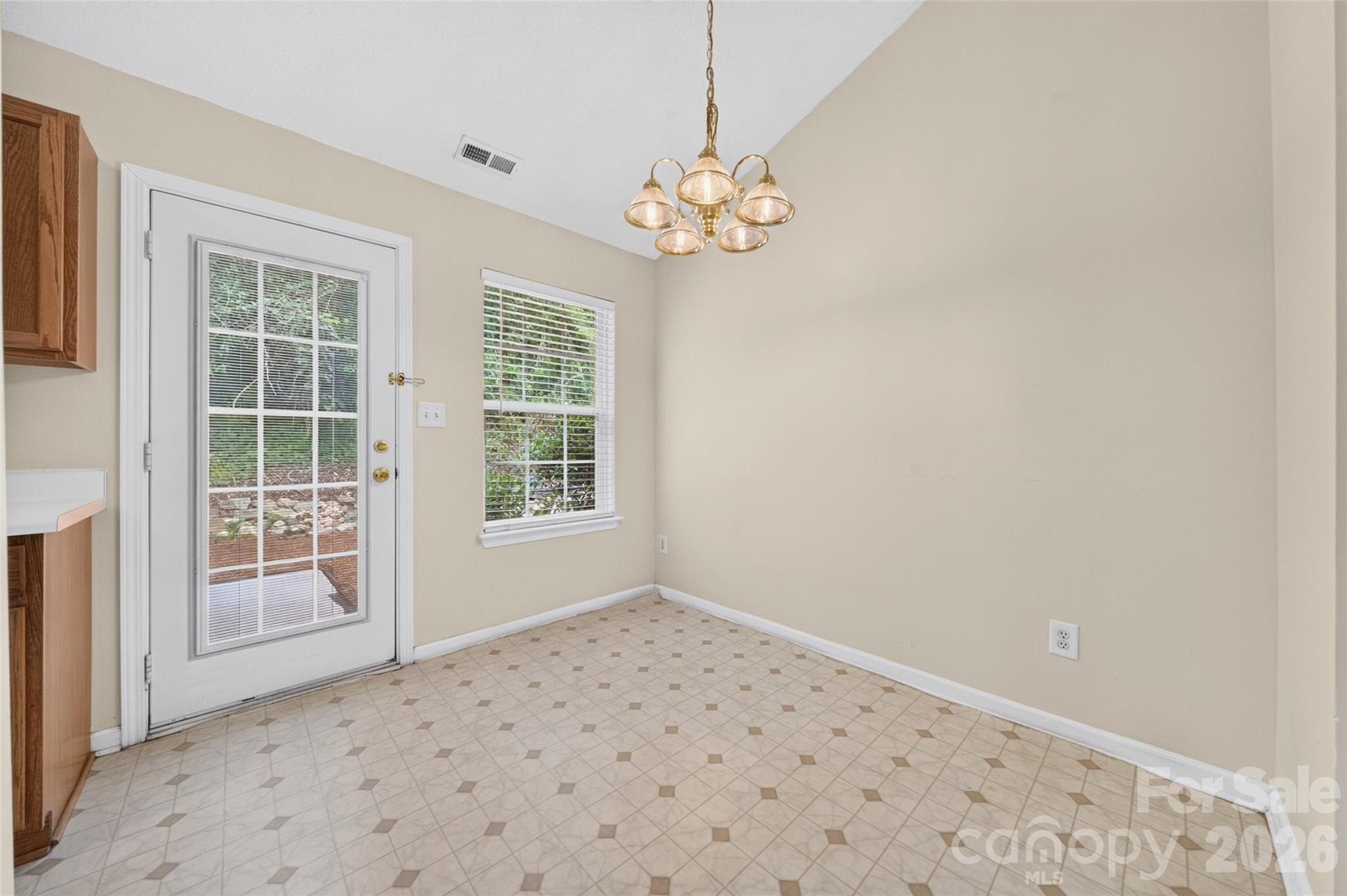 Home for sale at 4627 Victory Lane, Charlotte, NC — photo 26 of 39
