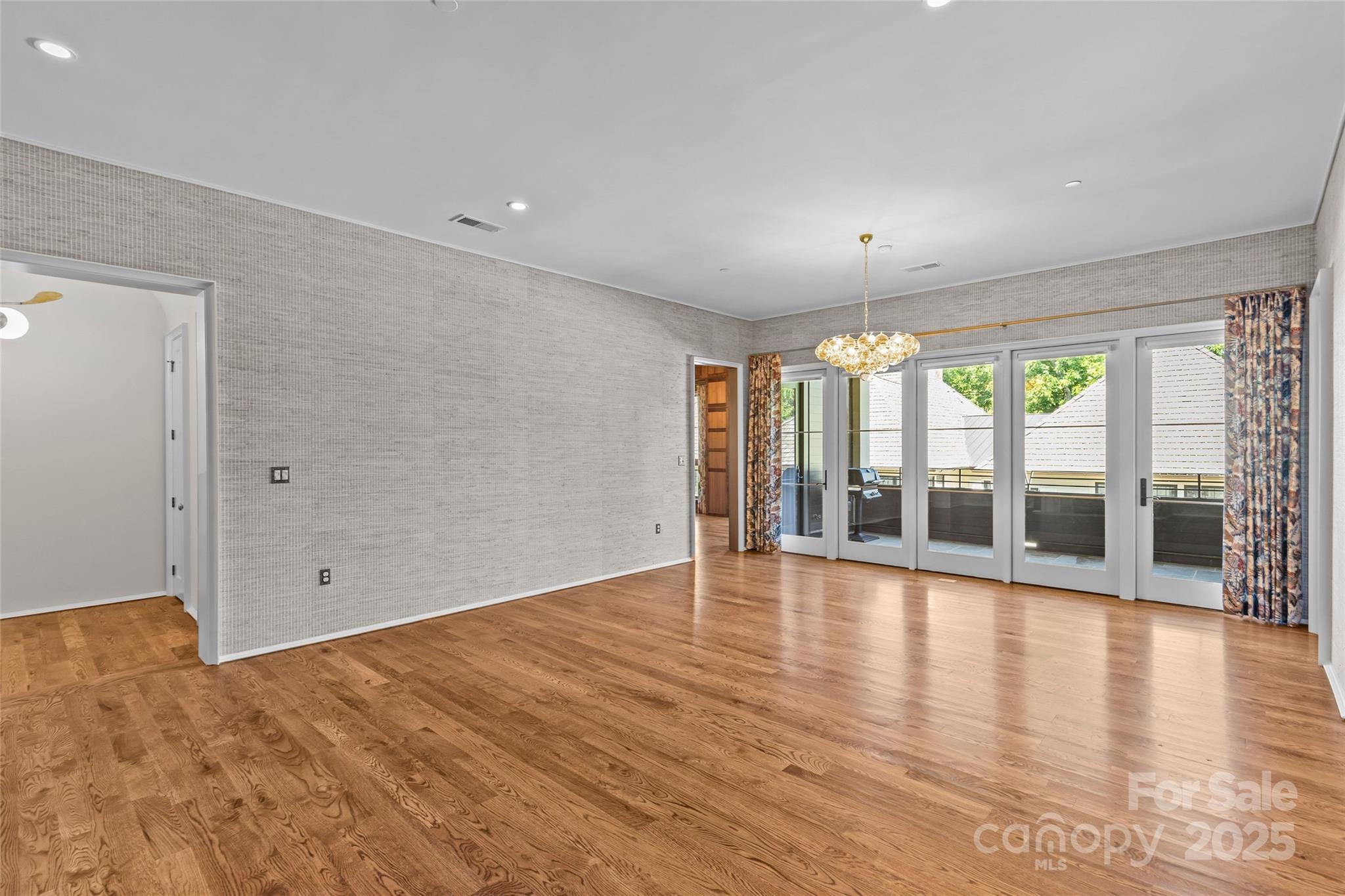 Photo 15 of 1172 Queens Road, Charlotte, NC