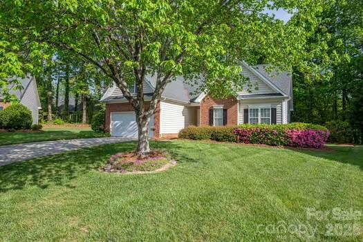 1614 Iverness Court, Gastonia, NC