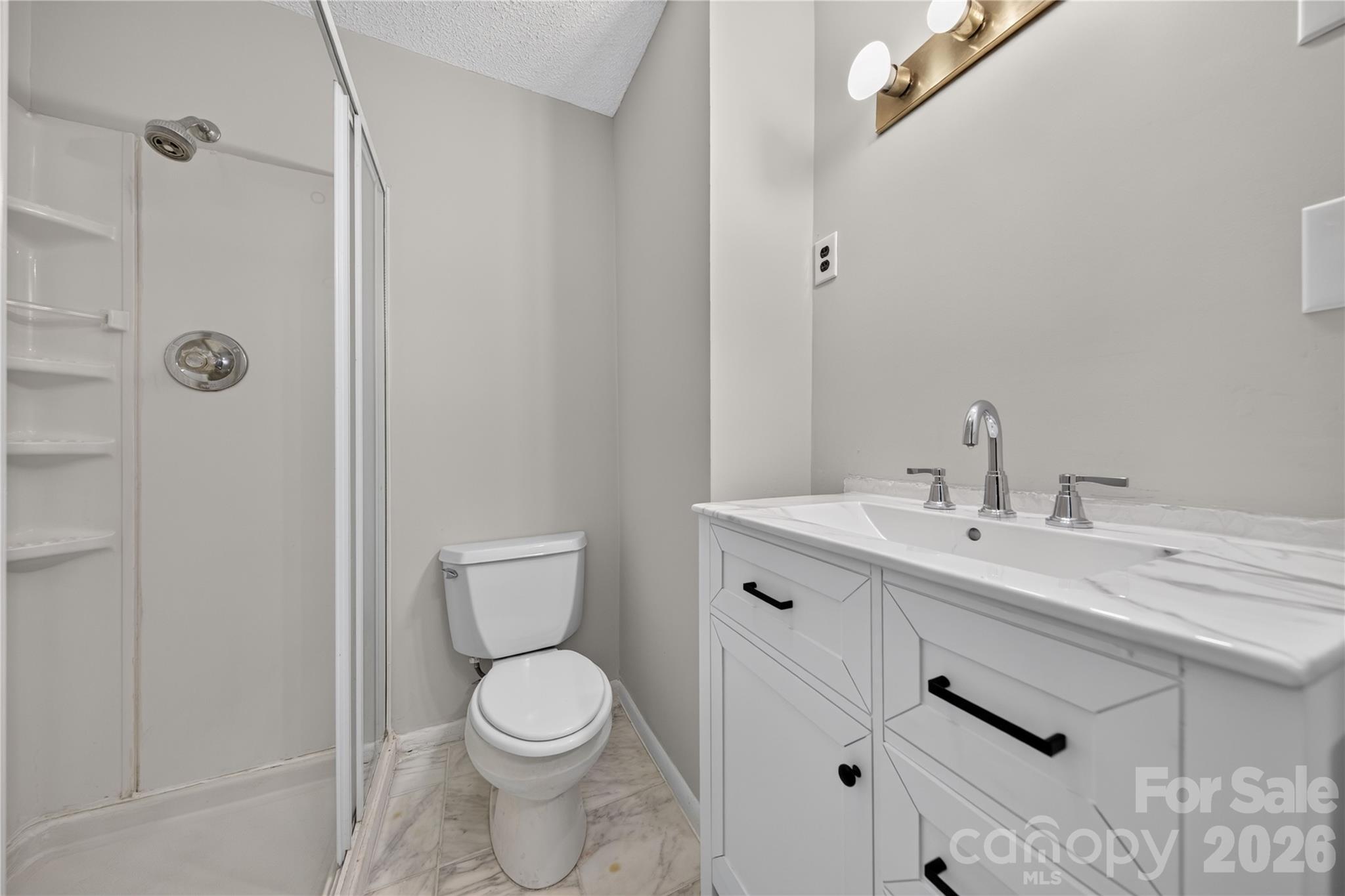 Photo 20 of 520 Inwood Drive, Charlotte, NC