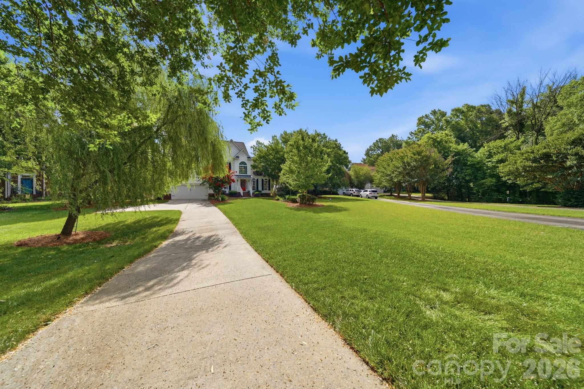Photo 4 of 10203 Rougemont Lane, Charlotte, NC
