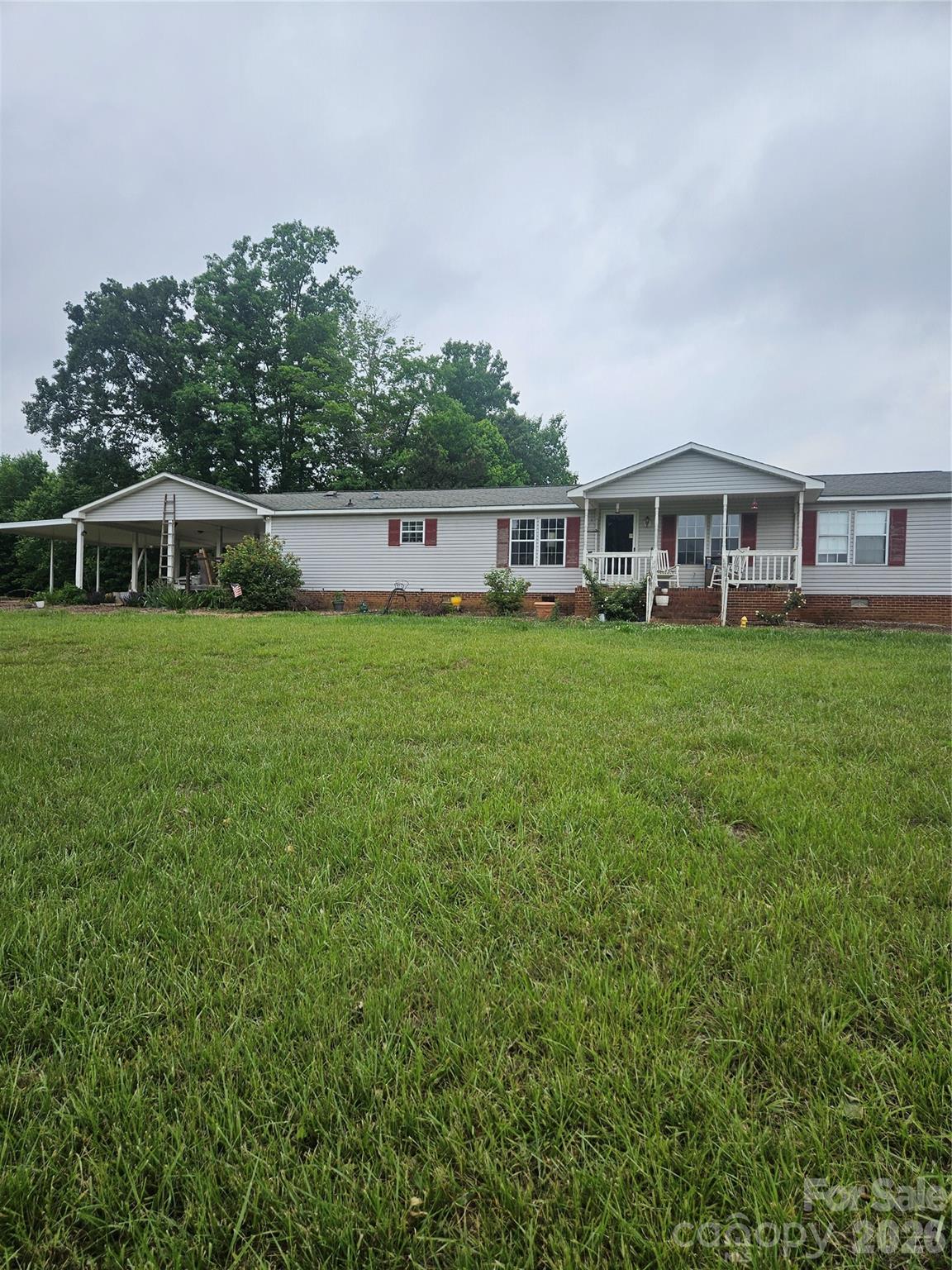32049 Kendalls Church Road, New London, NC