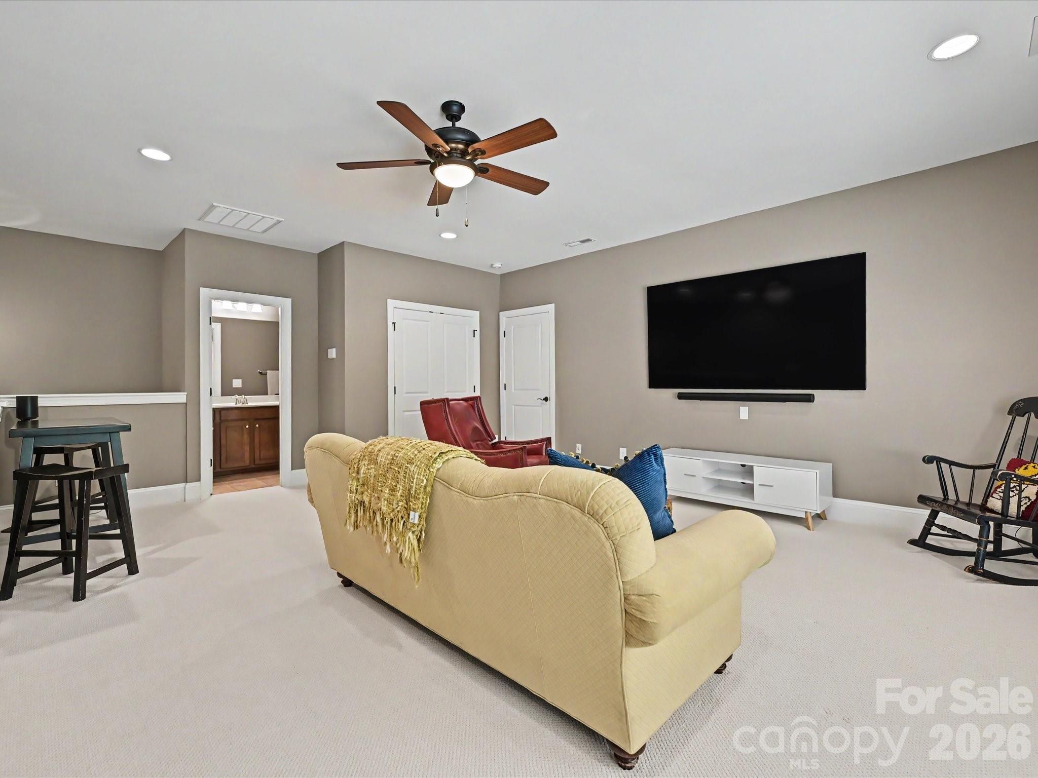 1044 Wessington Manor Lane, Fort Mill, SC - photo 25 of 46