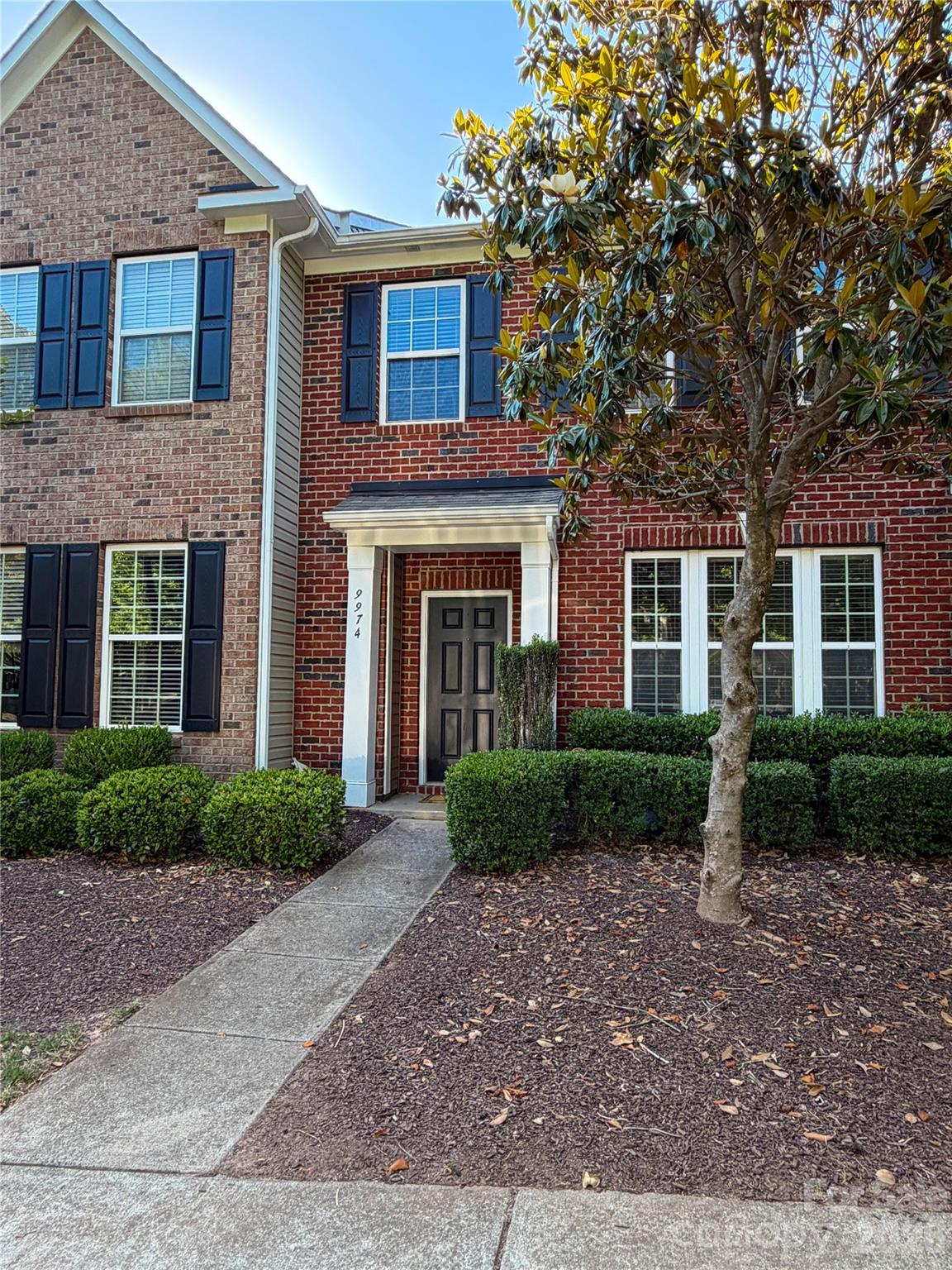 9974 Evergreen Terrace Drive, Charlotte, NC - photo 2 of 33
