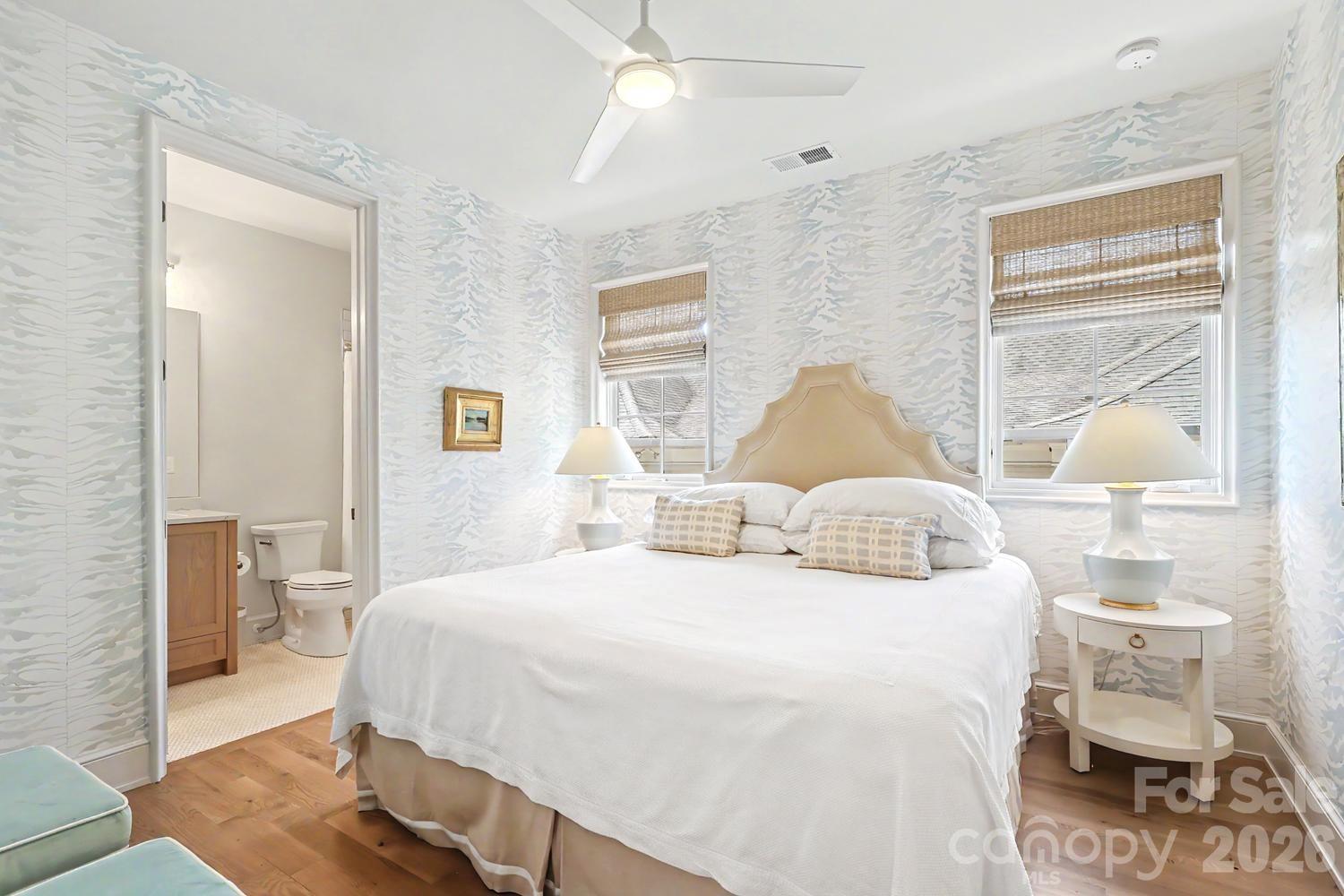 Home for sale at 2310 Beverly Drive, Charlotte, NC — photo 30 of 48