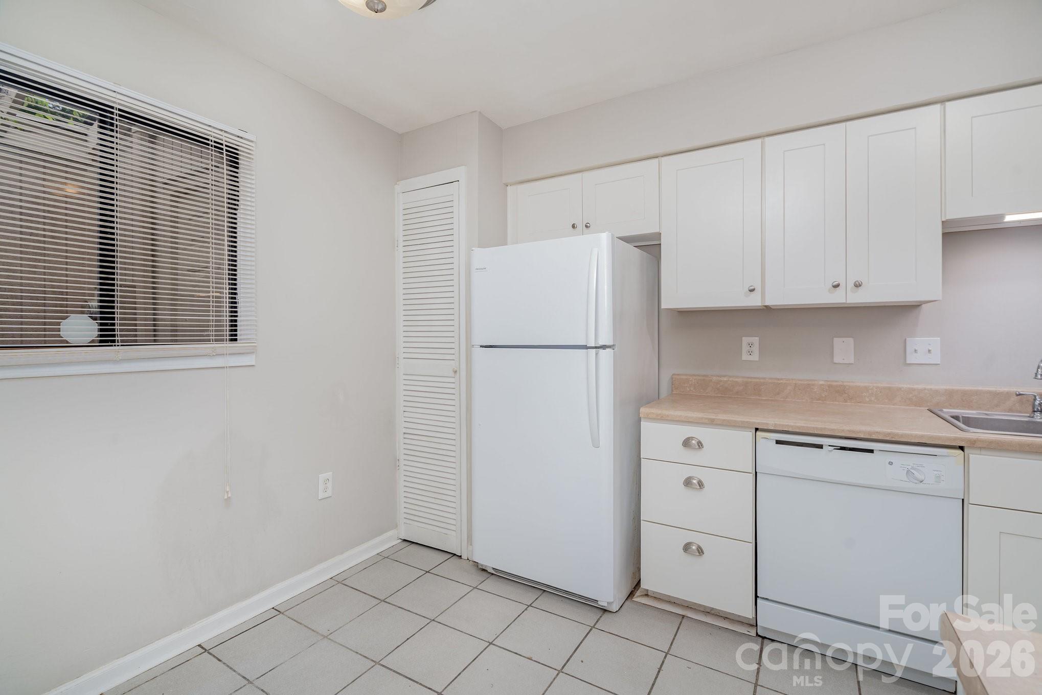 Photo 13 of 8005 Horse Chestnut Lane, Charlotte, NC