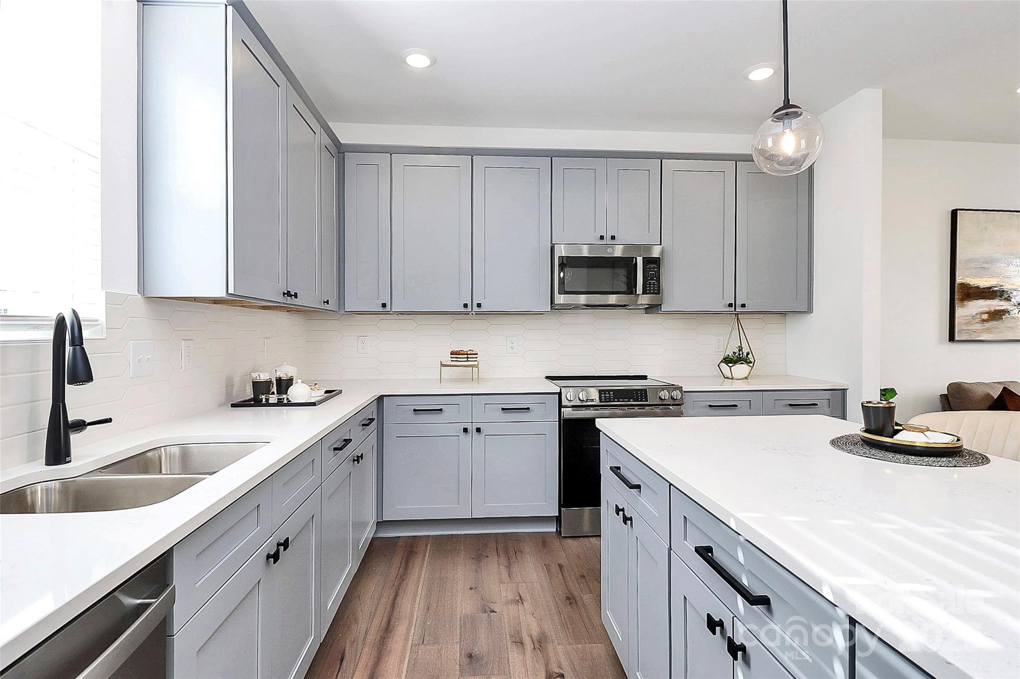 Photo 15 of 1024 Margaret Brown Street, Charlotte, NC