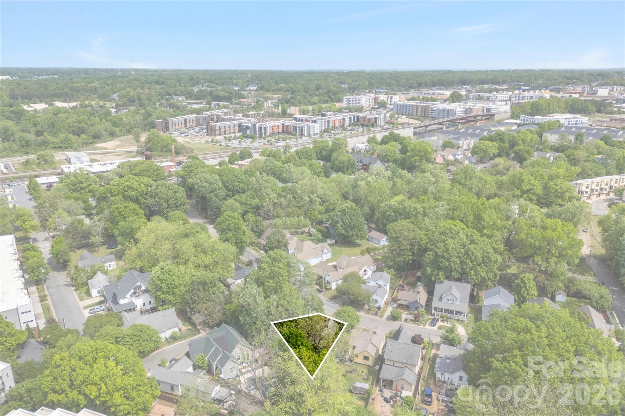 Photo 4 of 700 E 37th Street, Charlotte, NC