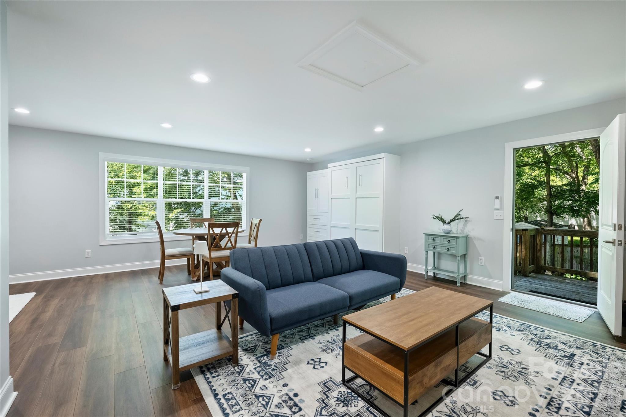 Photo 38 of 1617 Hawthorne Lane, Charlotte, NC