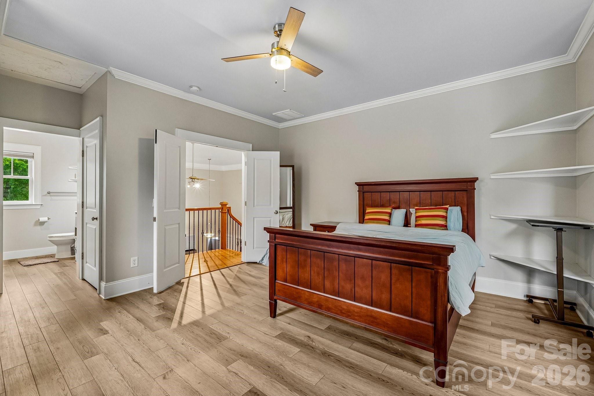 Photo 11 of 611 E 37th Street, Charlotte, NC
