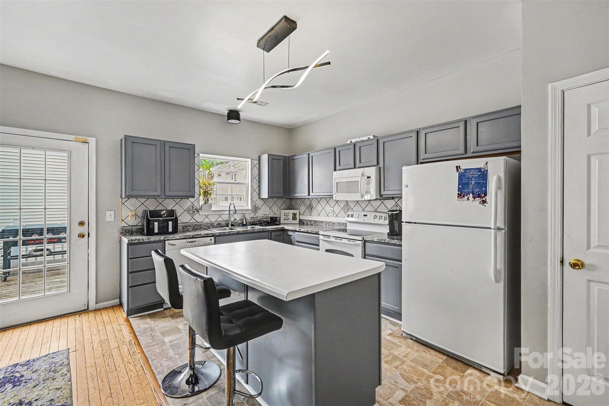 Photo 11 of 10946 Garden Oaks Lane, Charlotte, NC