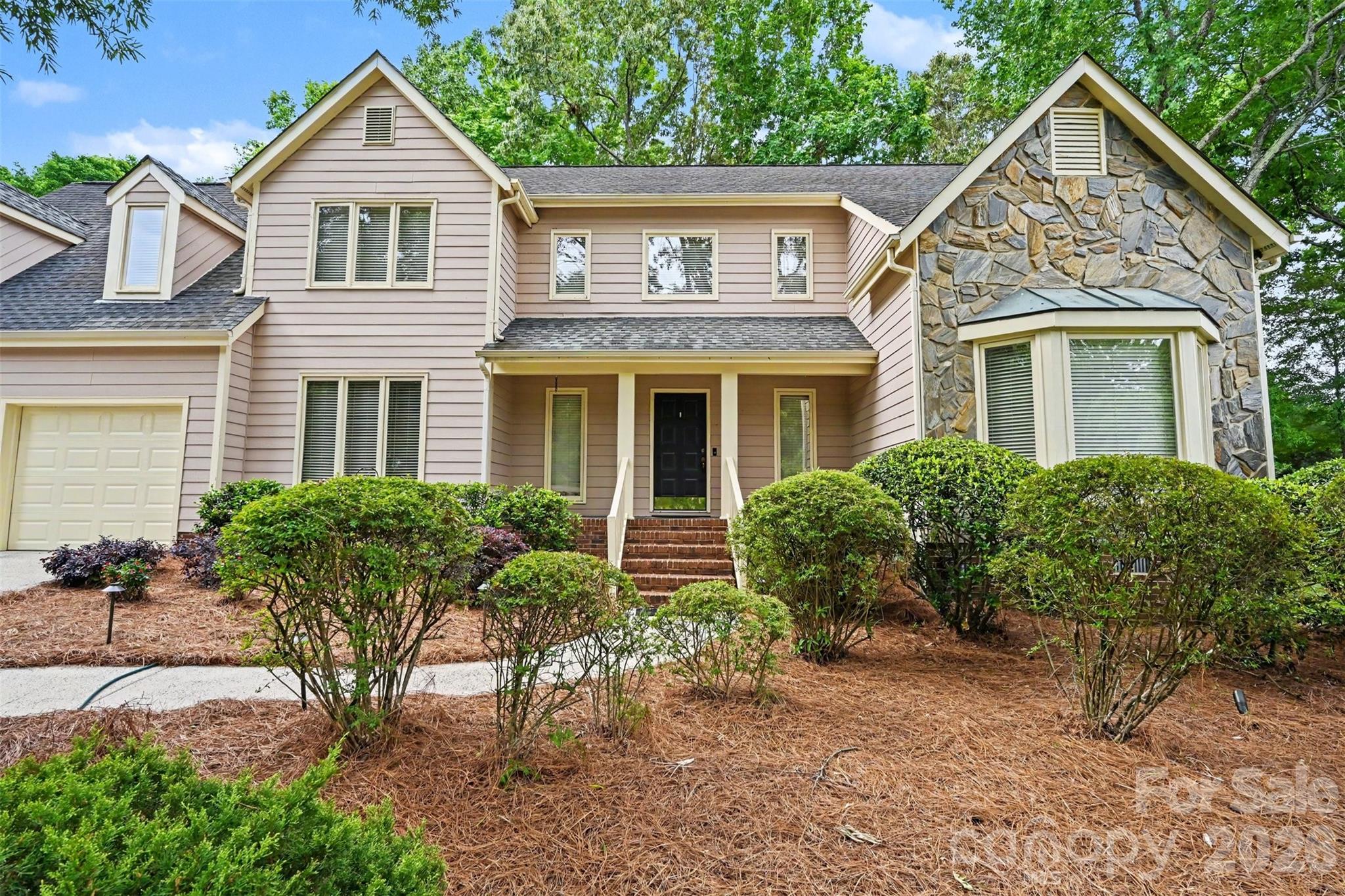 Photo 2 of 212 Rose Arbor Lane, Matthews, NC