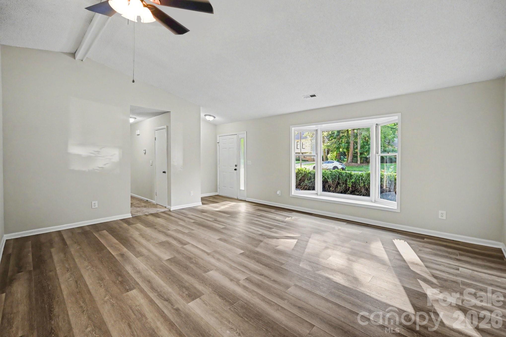 Photo 7 of 1530 Teddington Drive, Charlotte, NC
