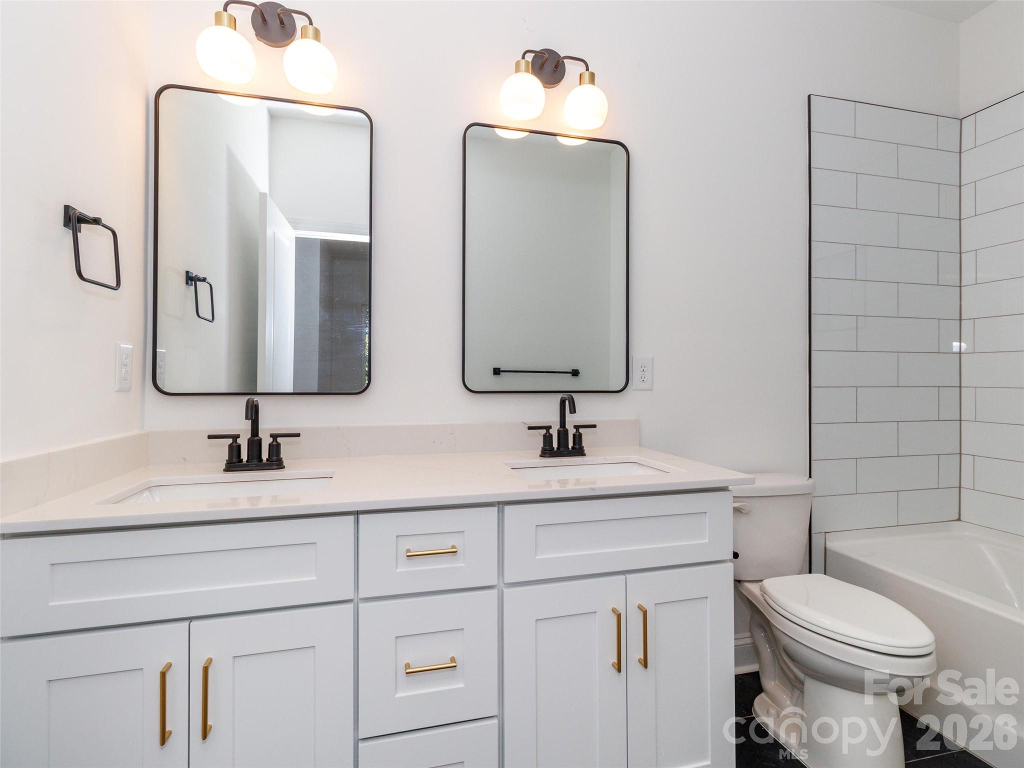 2521 Elon Street, Charlotte, NC - photo 10 of 32