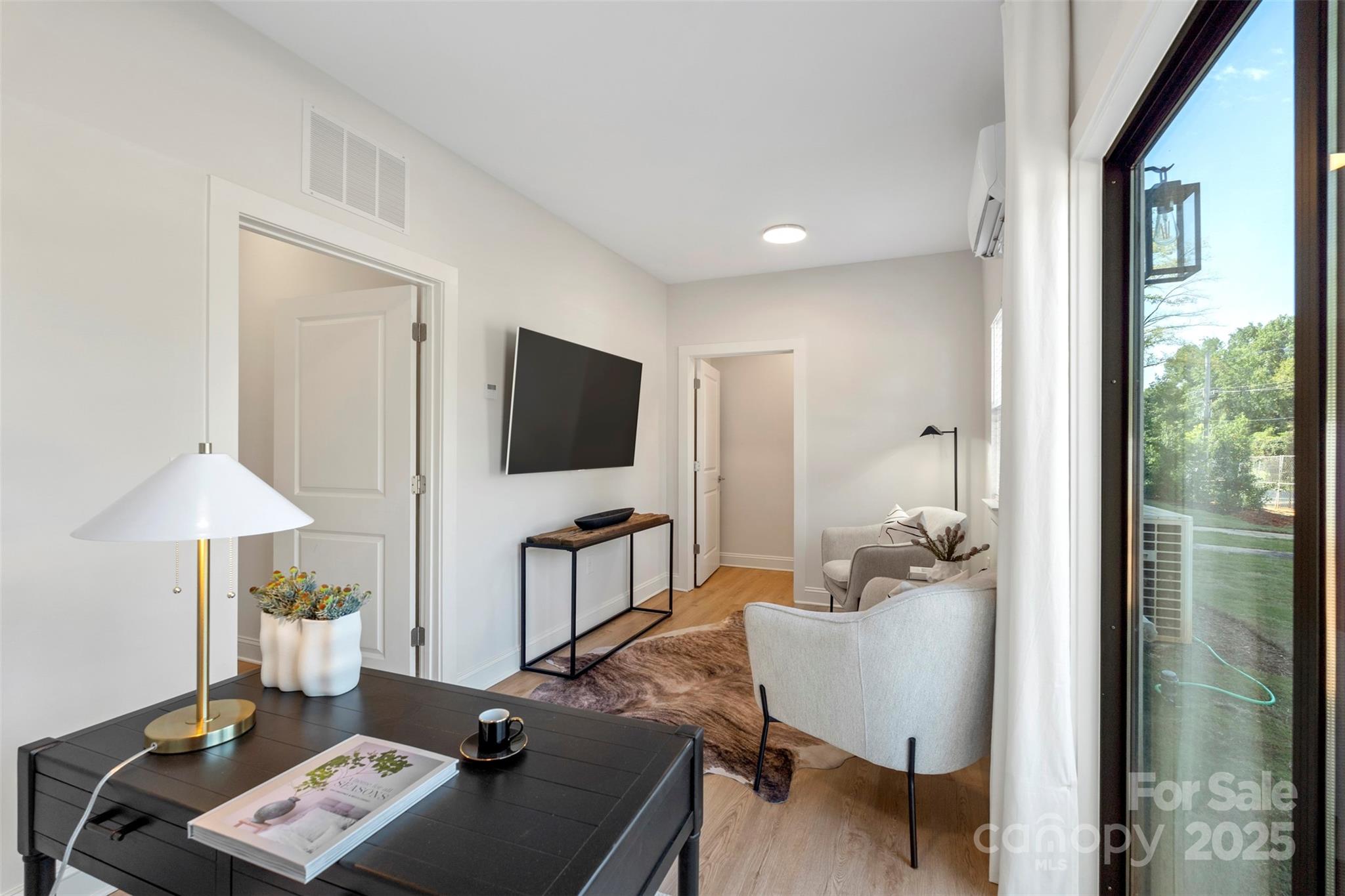 Photo 5 of 1120 Wonder Way, Charlotte, NC