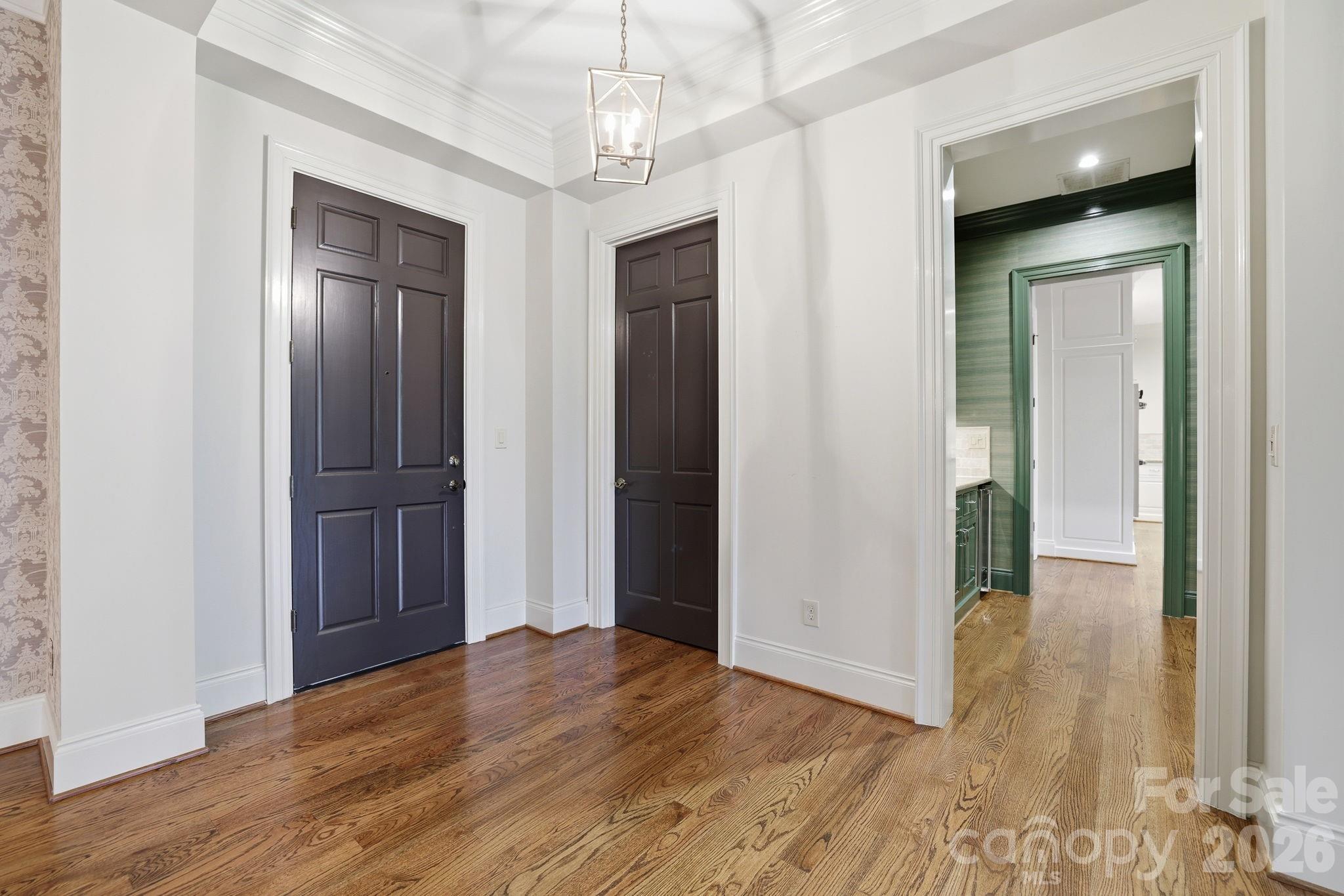 Photo 8 of 168 Cherokee Road, Charlotte, NC
