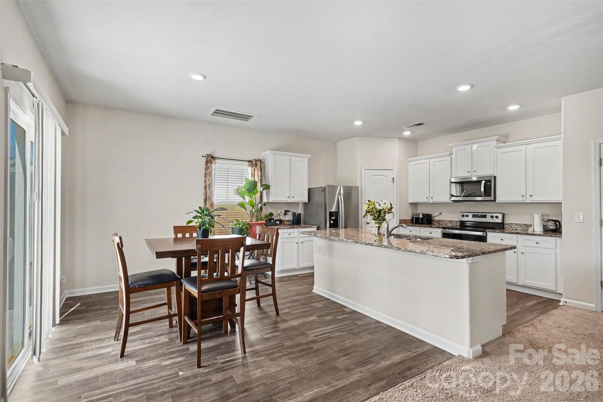 Photo 5 of 1112 Creedmore Court, Charlotte, NC