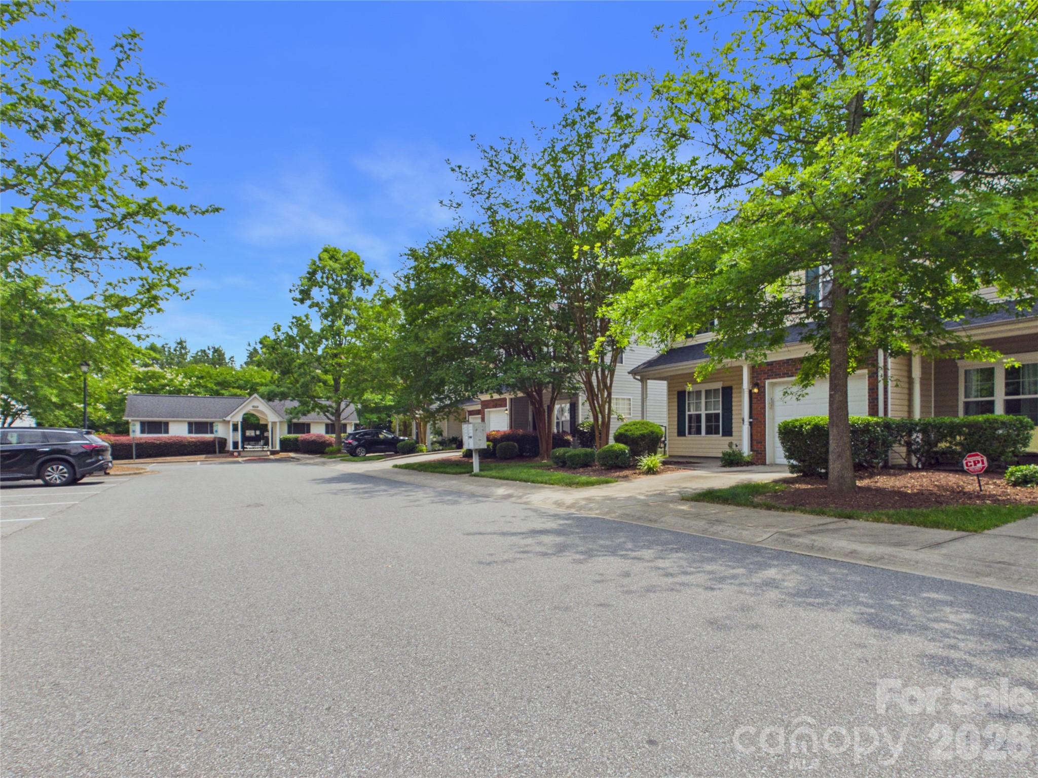 Photo 3 of 11753 Coddington Ridge Drive, Charlotte, NC