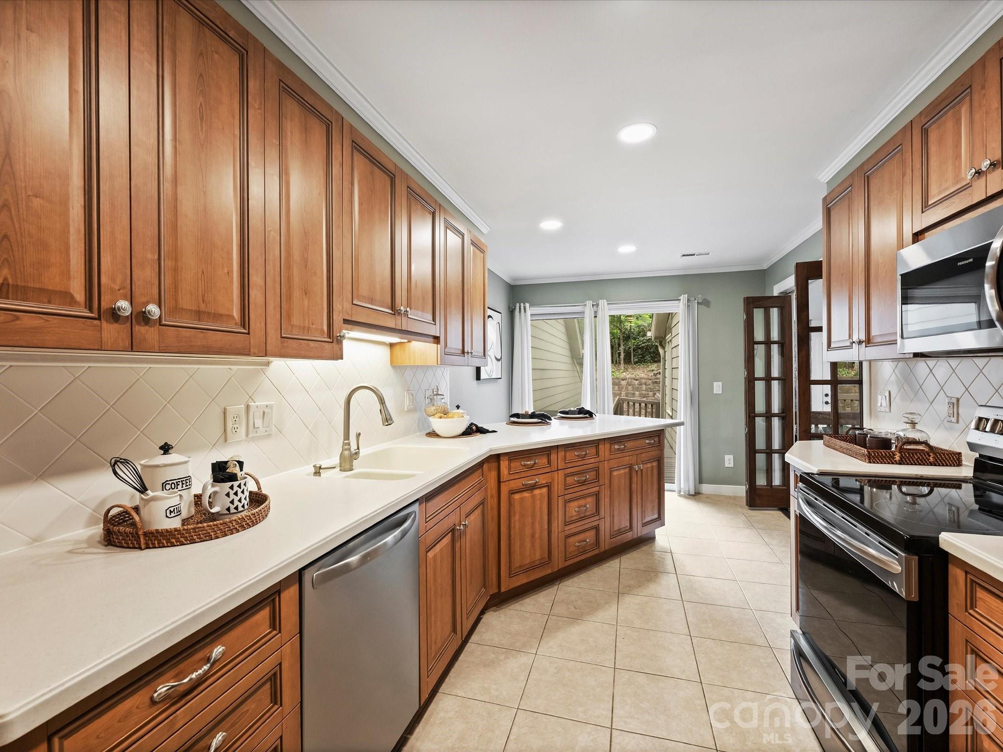 Photo 14 of 6434 Brandonwood Court, Charlotte, NC