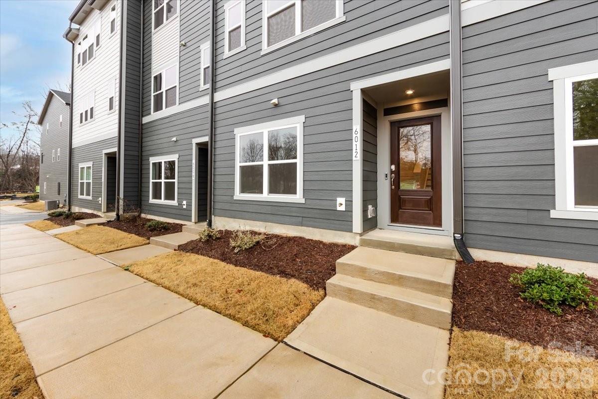Photo 2 of 6012 Pivot Court, Charlotte, NC
