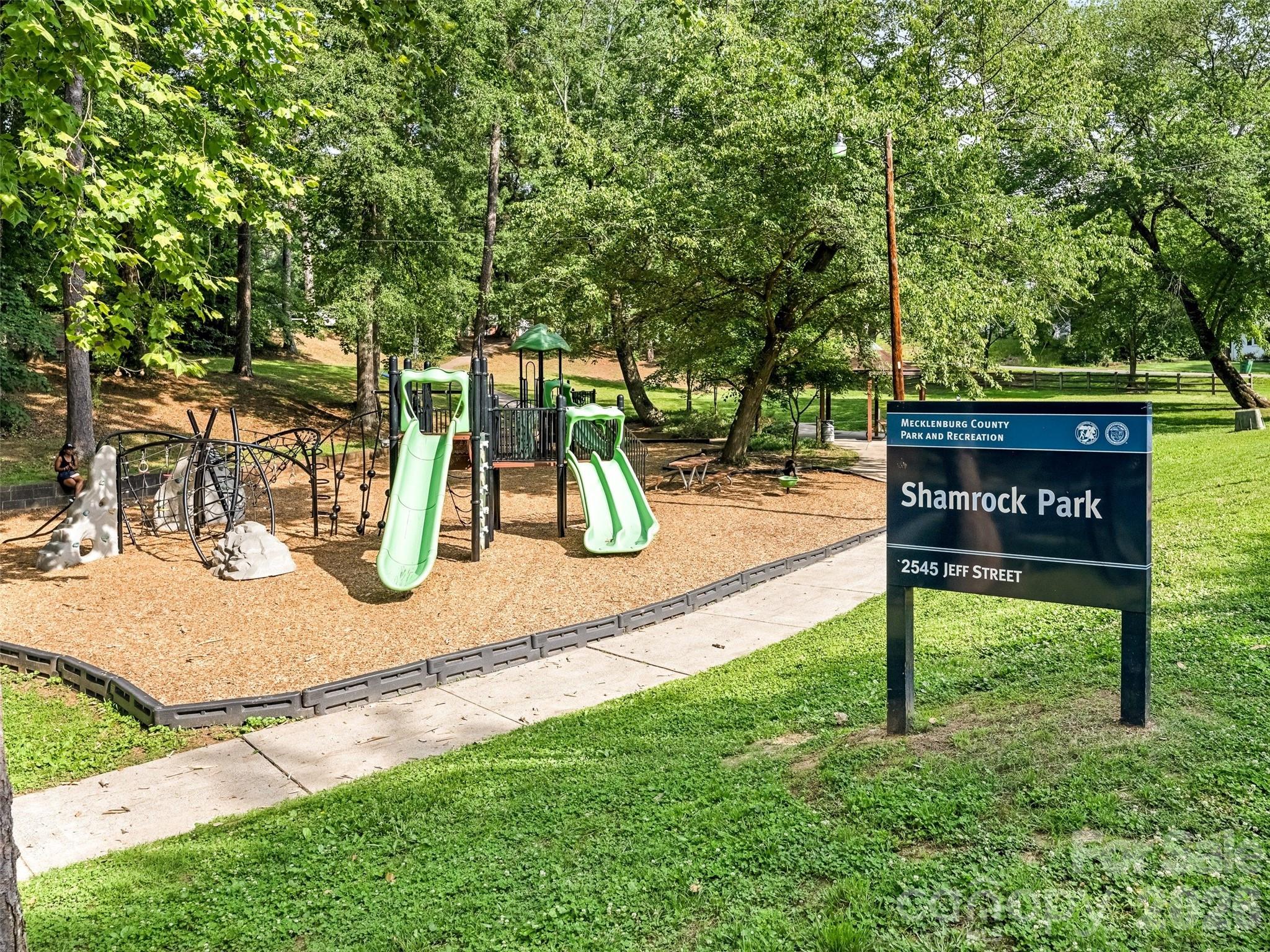 Photo 25 of 2508 Hilliard Drive, Charlotte, NC
