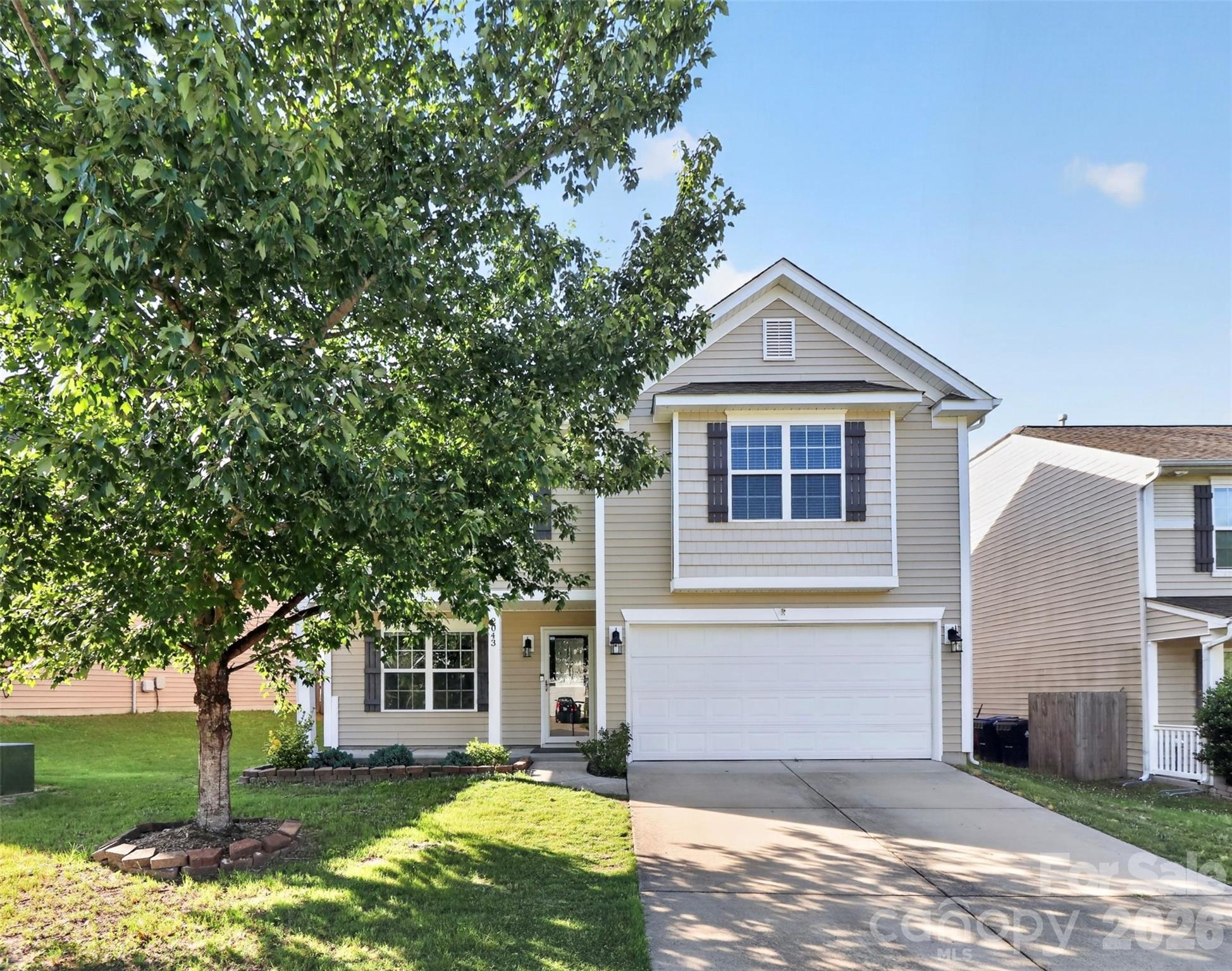 Photo 2 of 2043 Grimley Lane, Fort Mill, SC