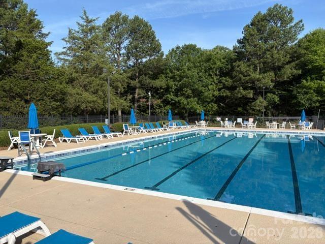 Photo 3 of 11413 Hunters Landing Drive, Charlotte, NC