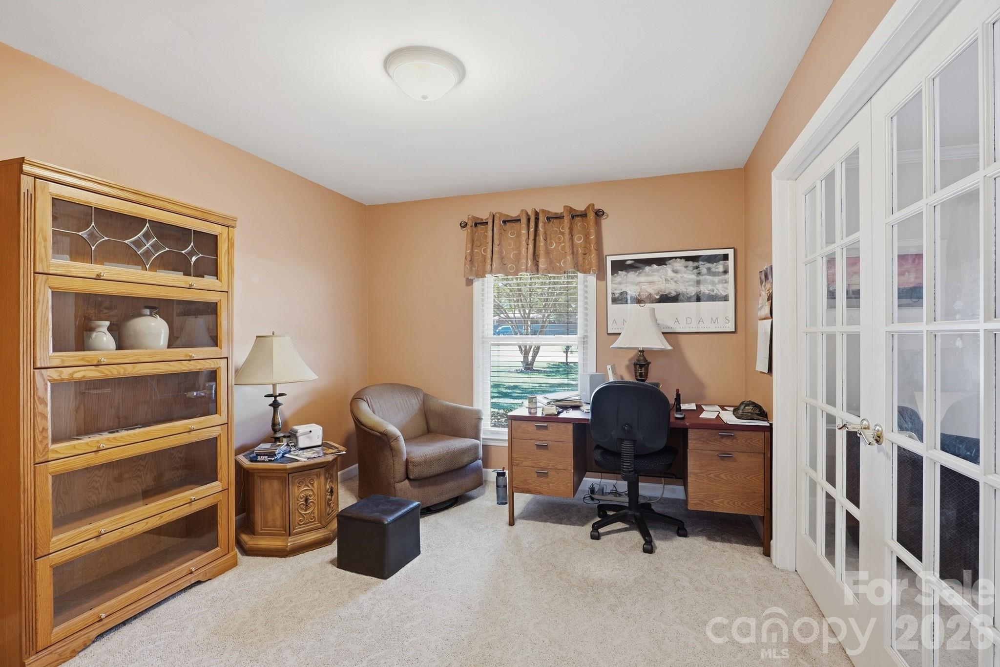 4323 Creemore Drive, Charlotte, NC - photo 7 of 34