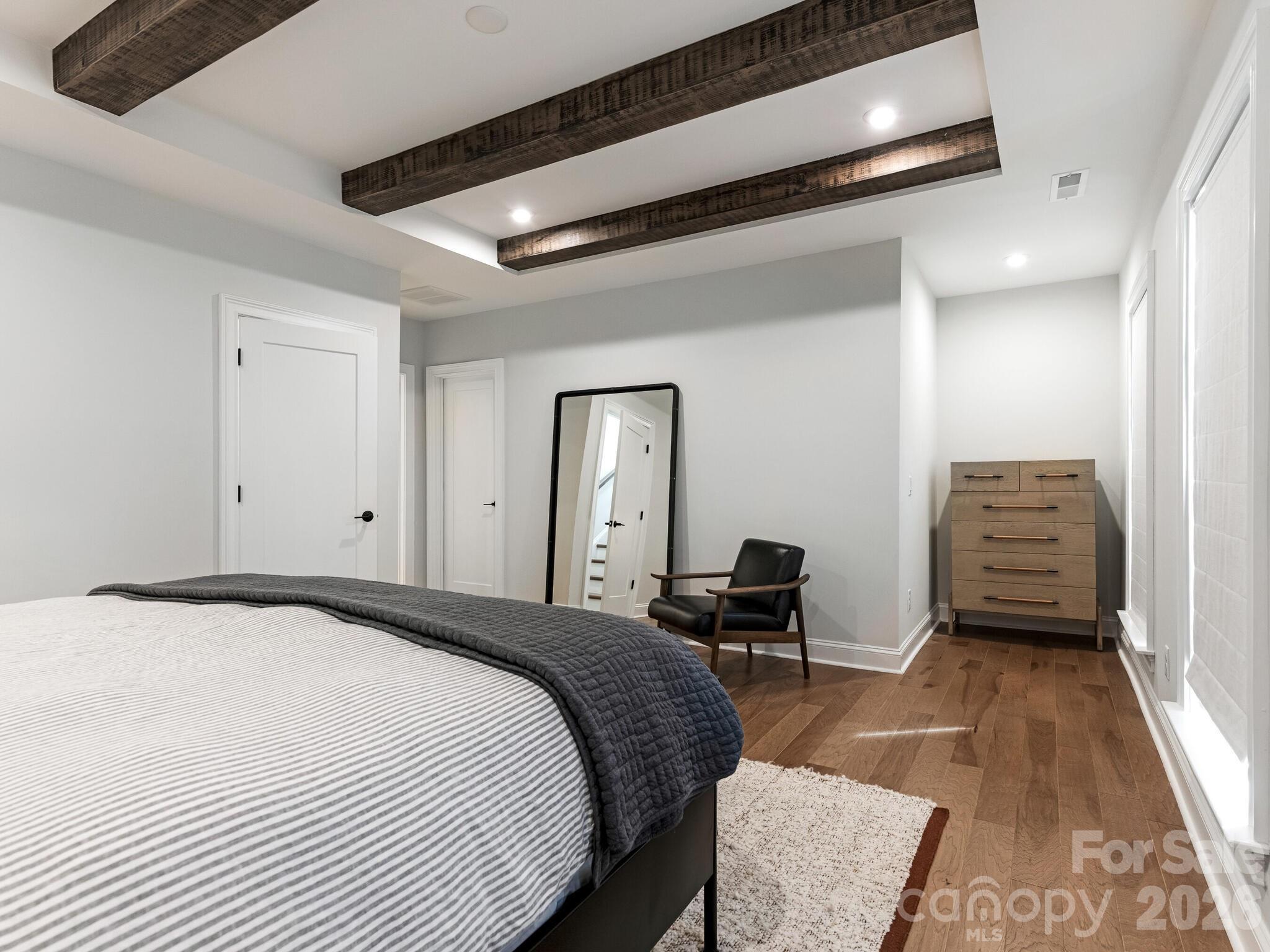 2555 Deacon Avenue, Charlotte, NC - photo 19 of 36