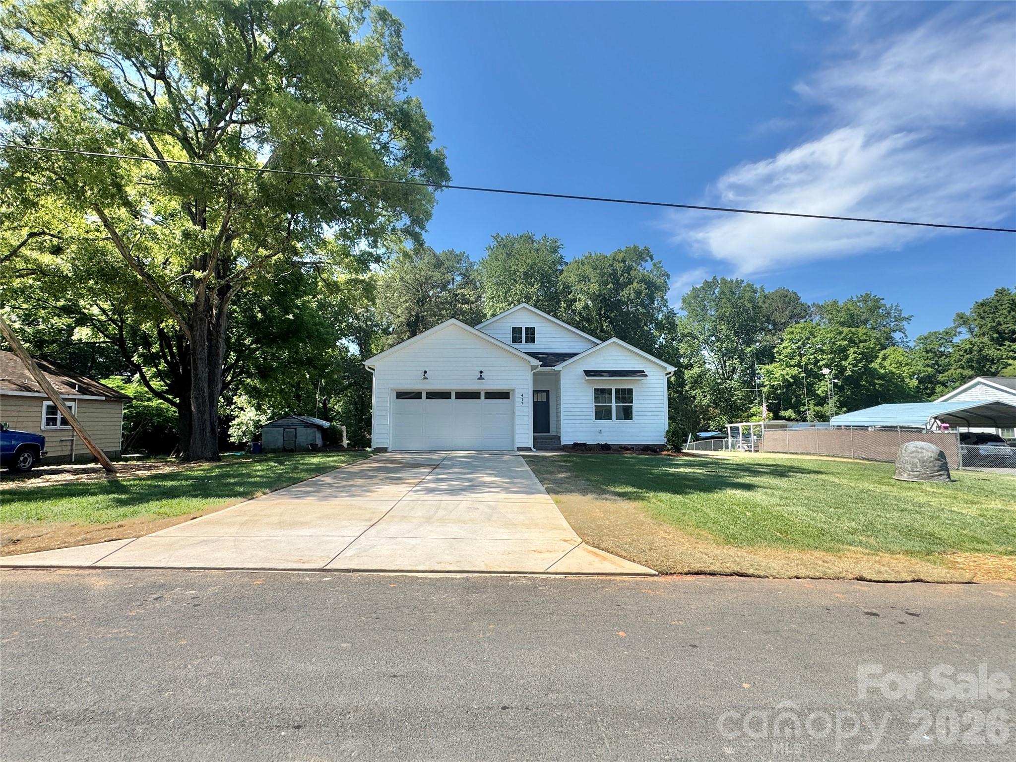 Photo 4 of 417 W Westview Street, Gastonia, NC