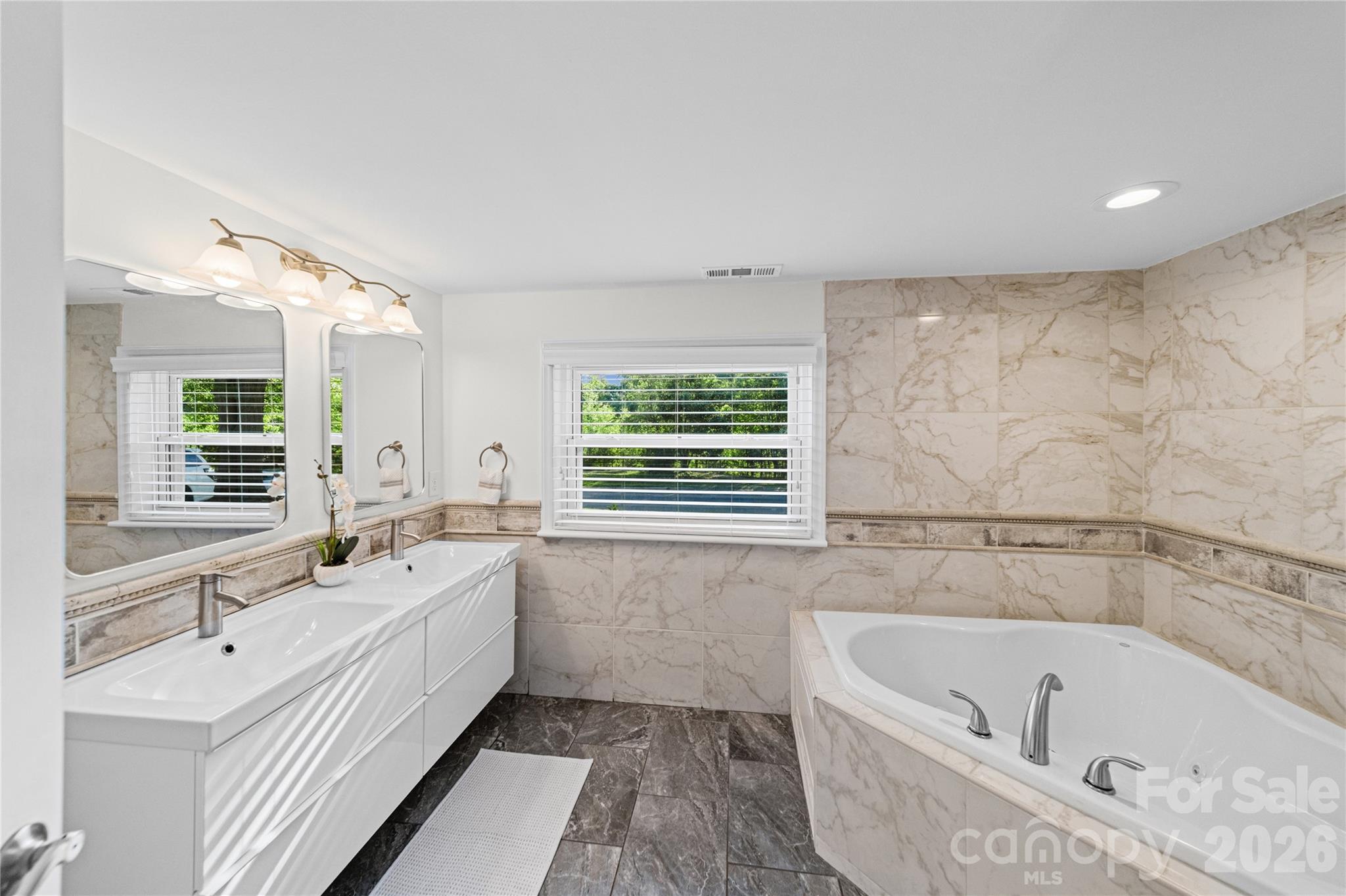 Photo 15 of 4220 Firwood Lane, Charlotte, NC