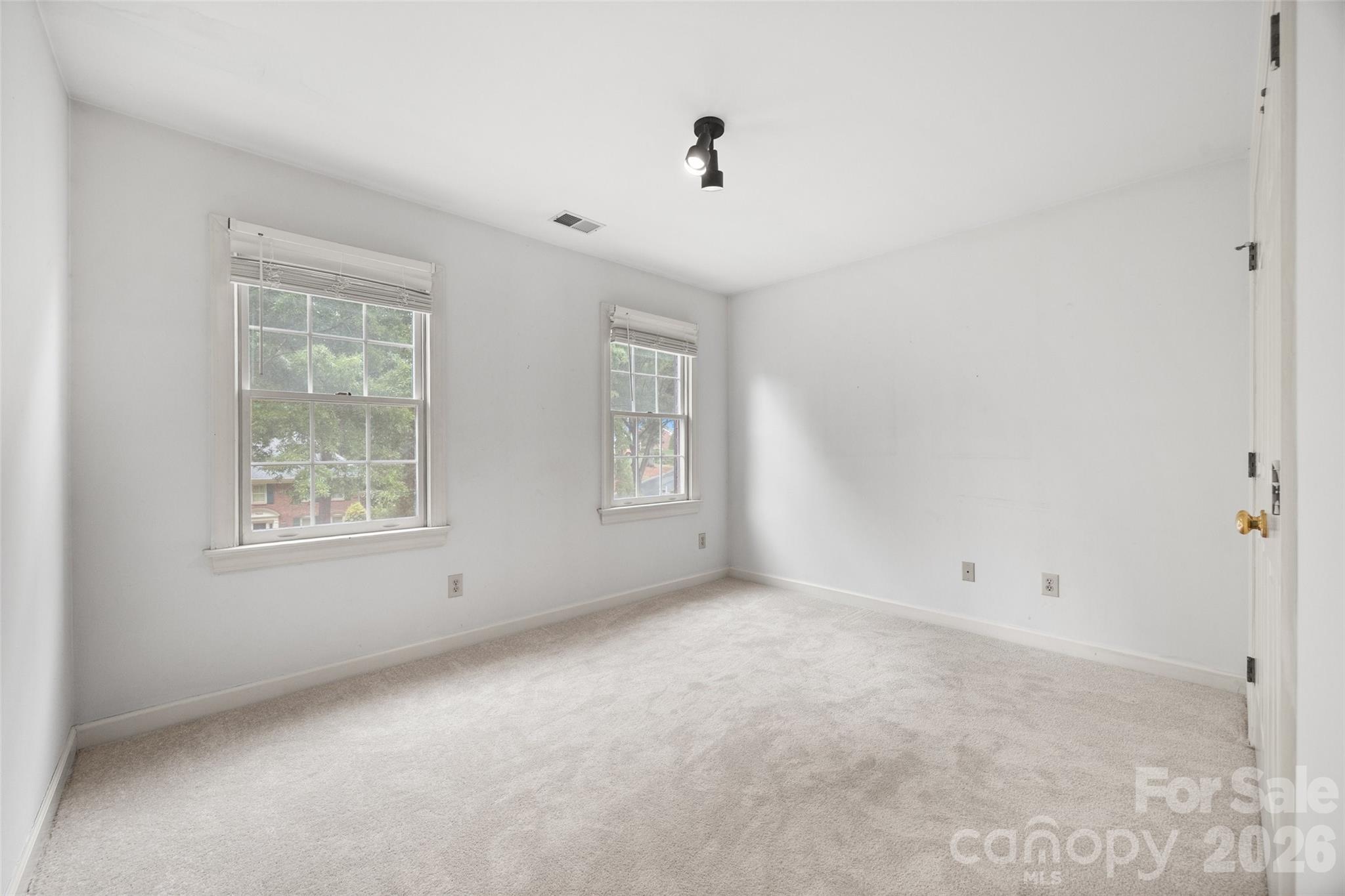 Photo 26 of 7411 Leharne Drive, Charlotte, NC