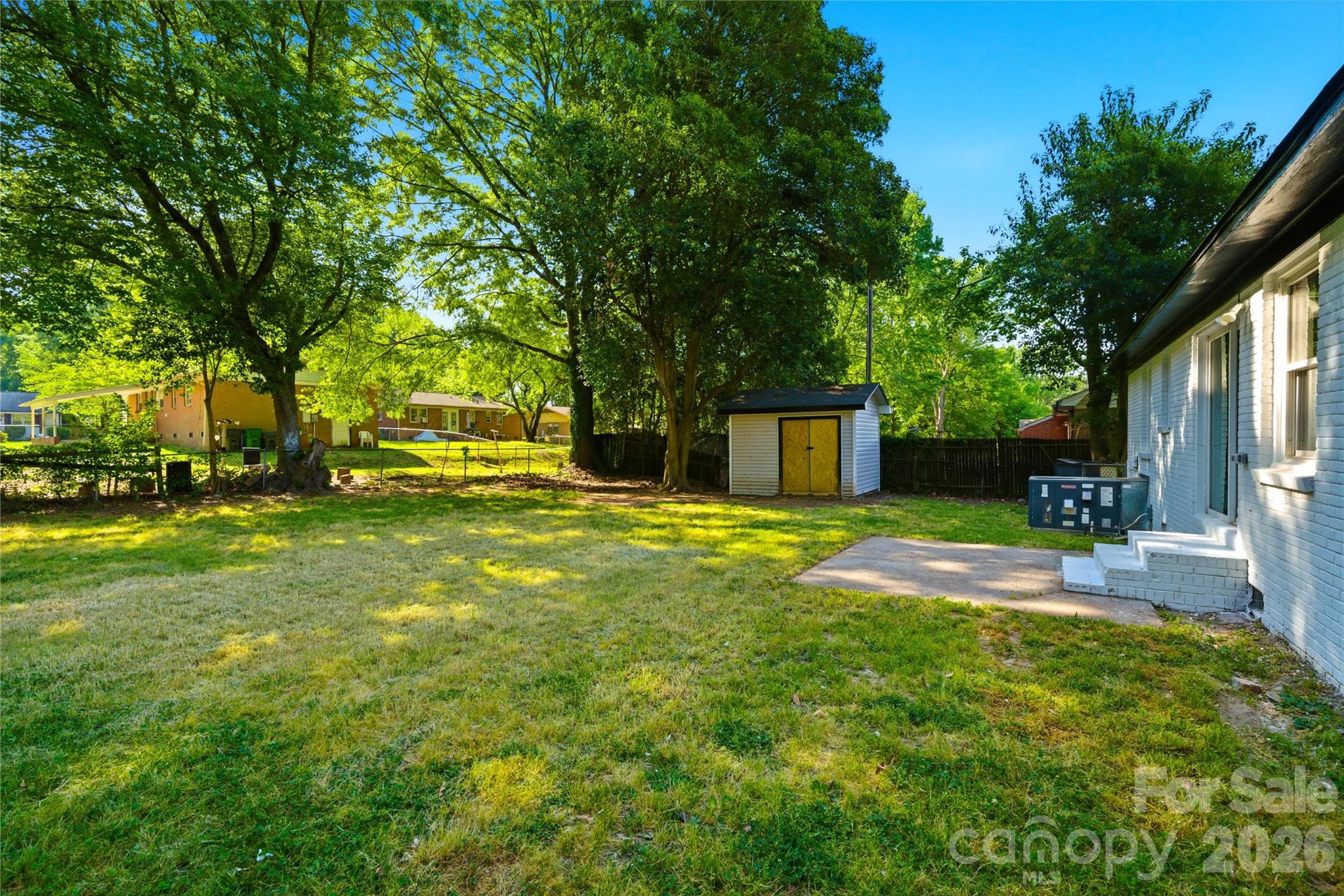 6126 Amberly Lane, Charlotte, NC - photo 30 of 32
