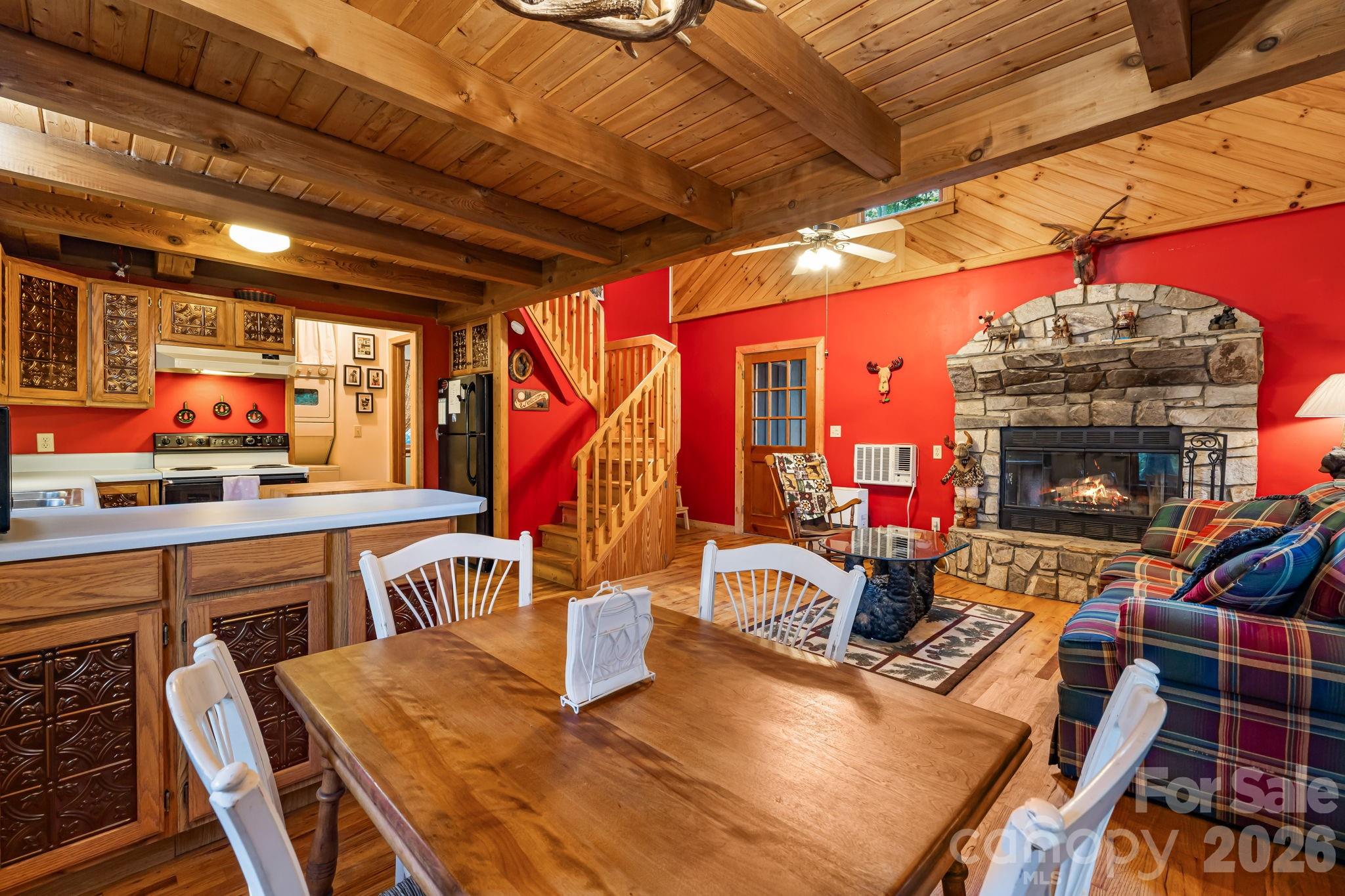 180 Grace Way, Green Mountain, NC - photo 10 of 42