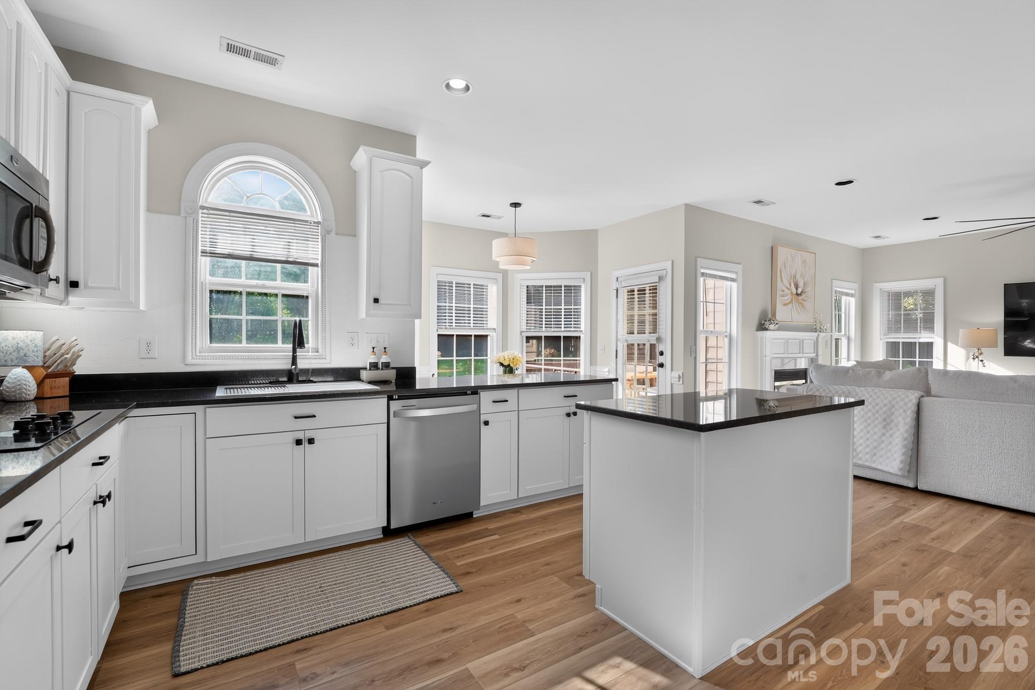 Photo 15 of 10513 Orchid Hill Lane, Charlotte, NC