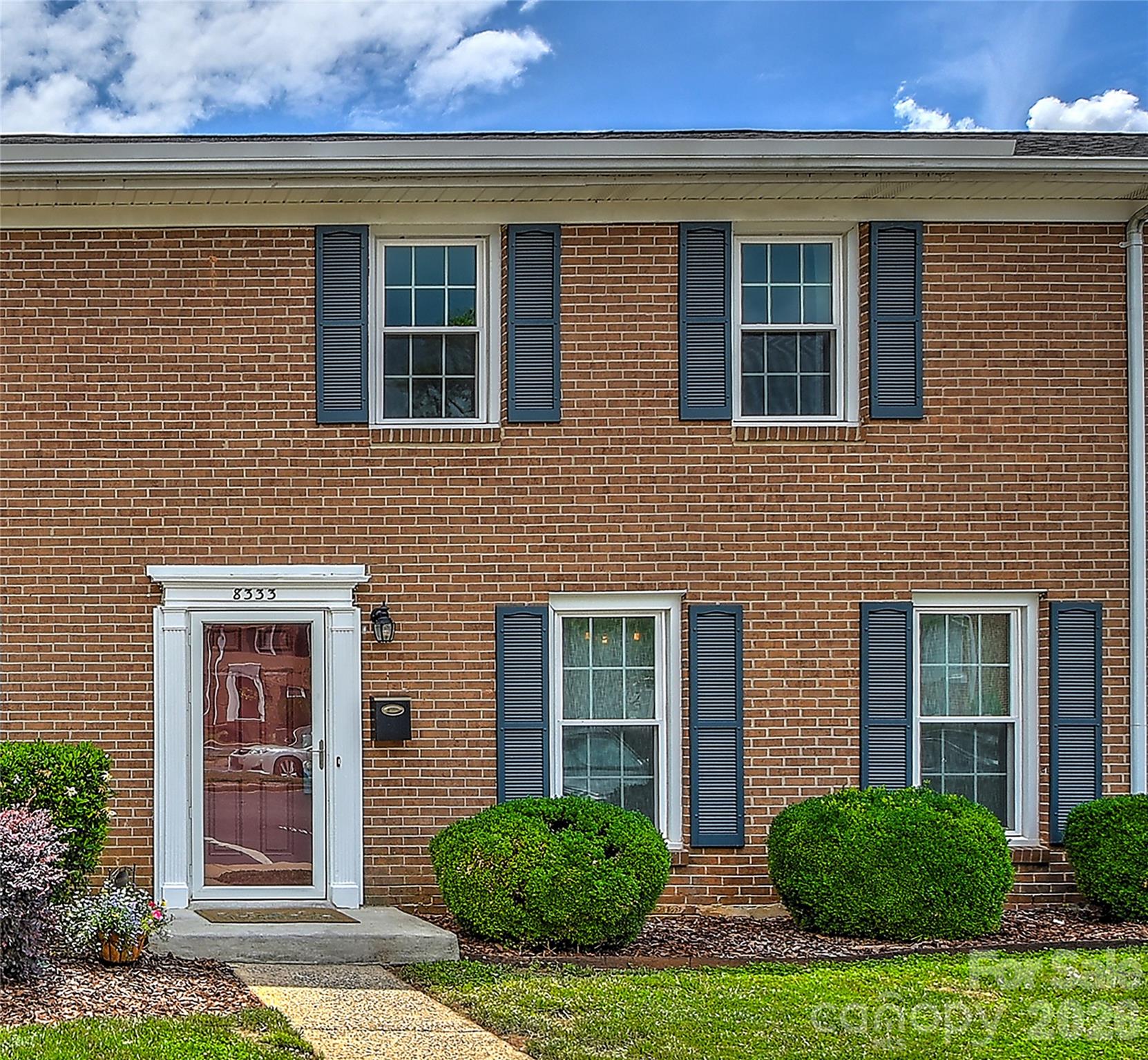 Home for sale at 8333 Knights Bridge Road, Charlotte, NC — photo 1 of 44