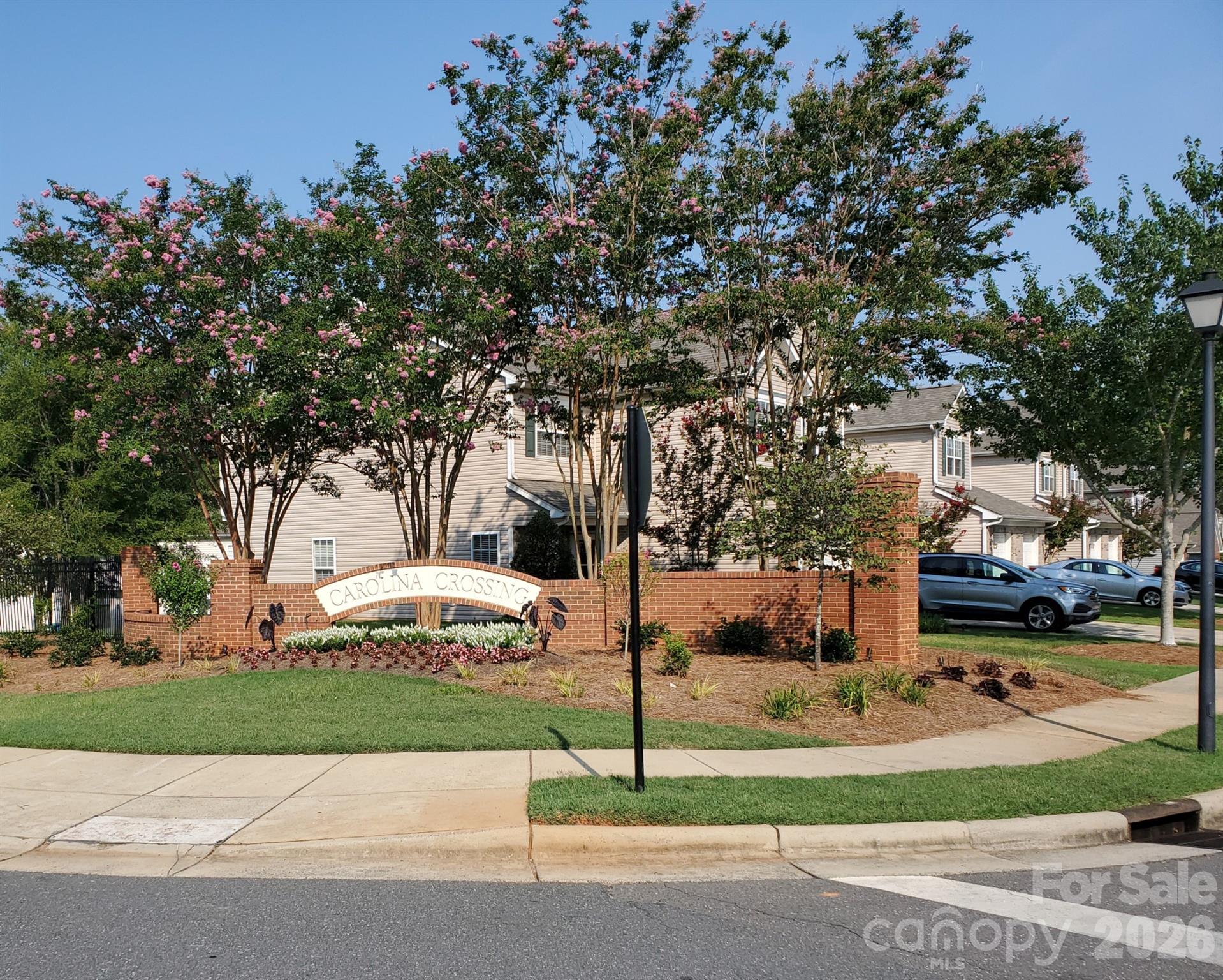 12050 Stratfield Place Circle, Pineville, NC - photo 2 of 32