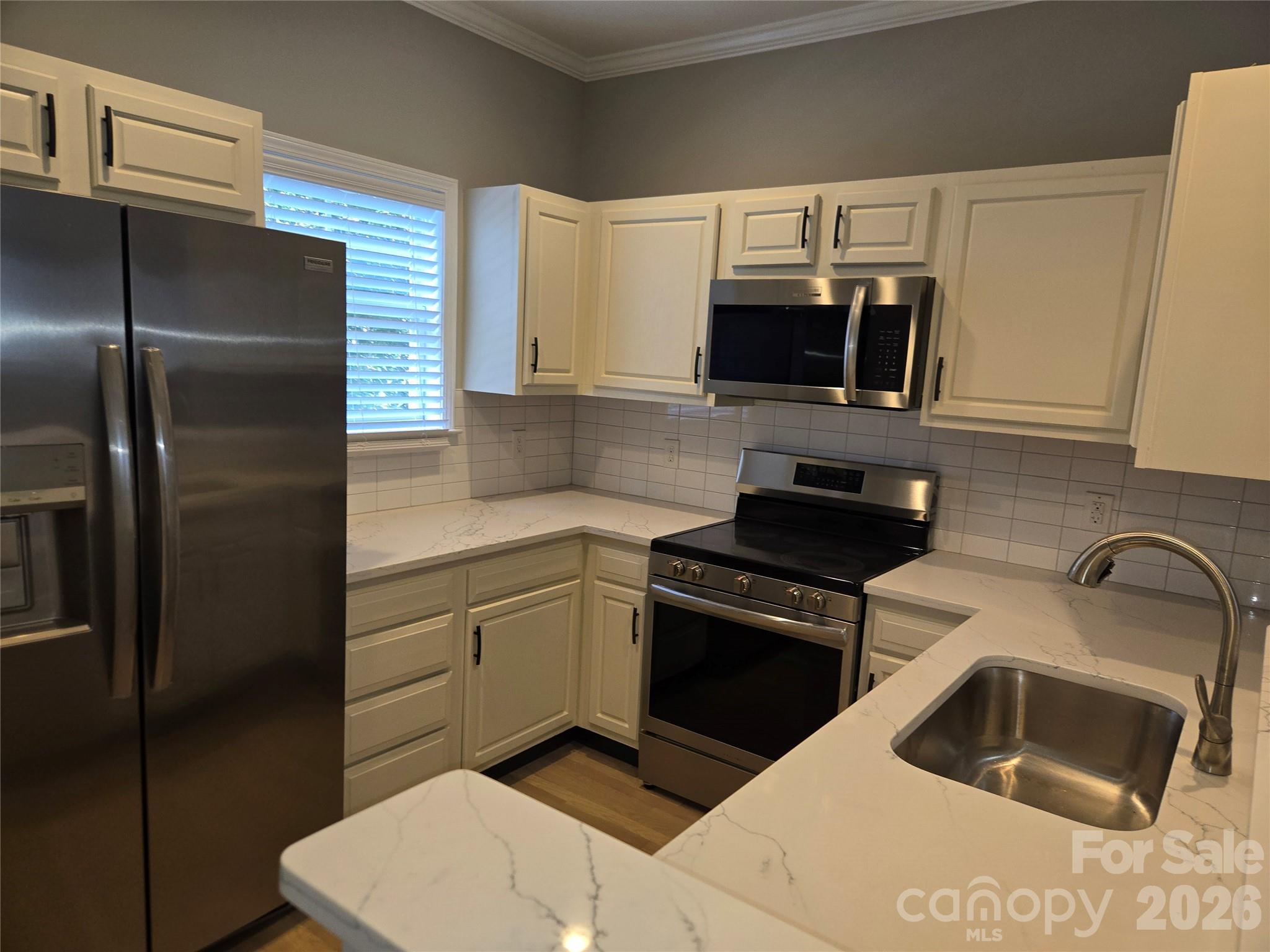Photo 7 of 222 S Torrence Street50, Charlotte, NC