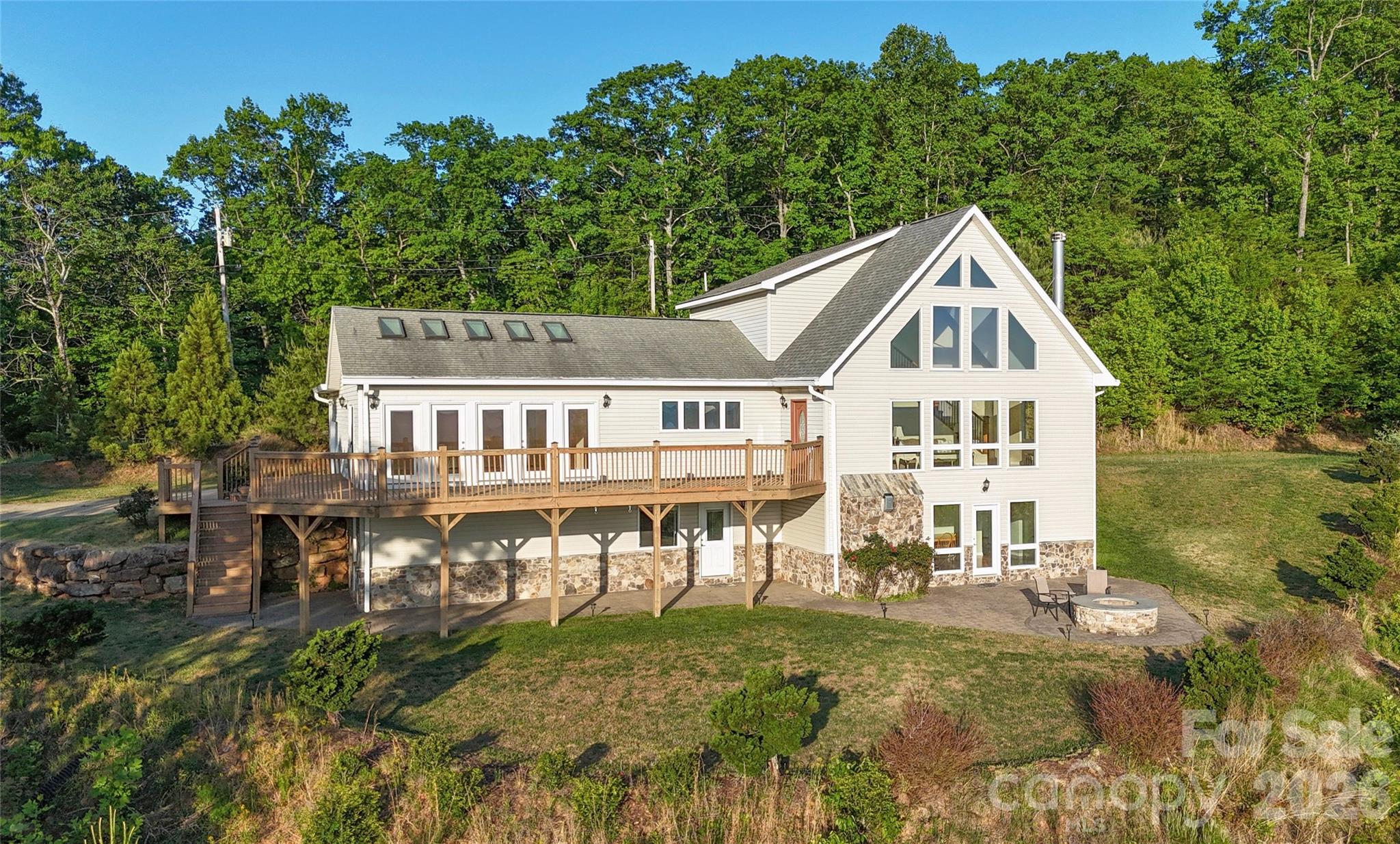 995 Towery Trace, Ellenboro, NC
