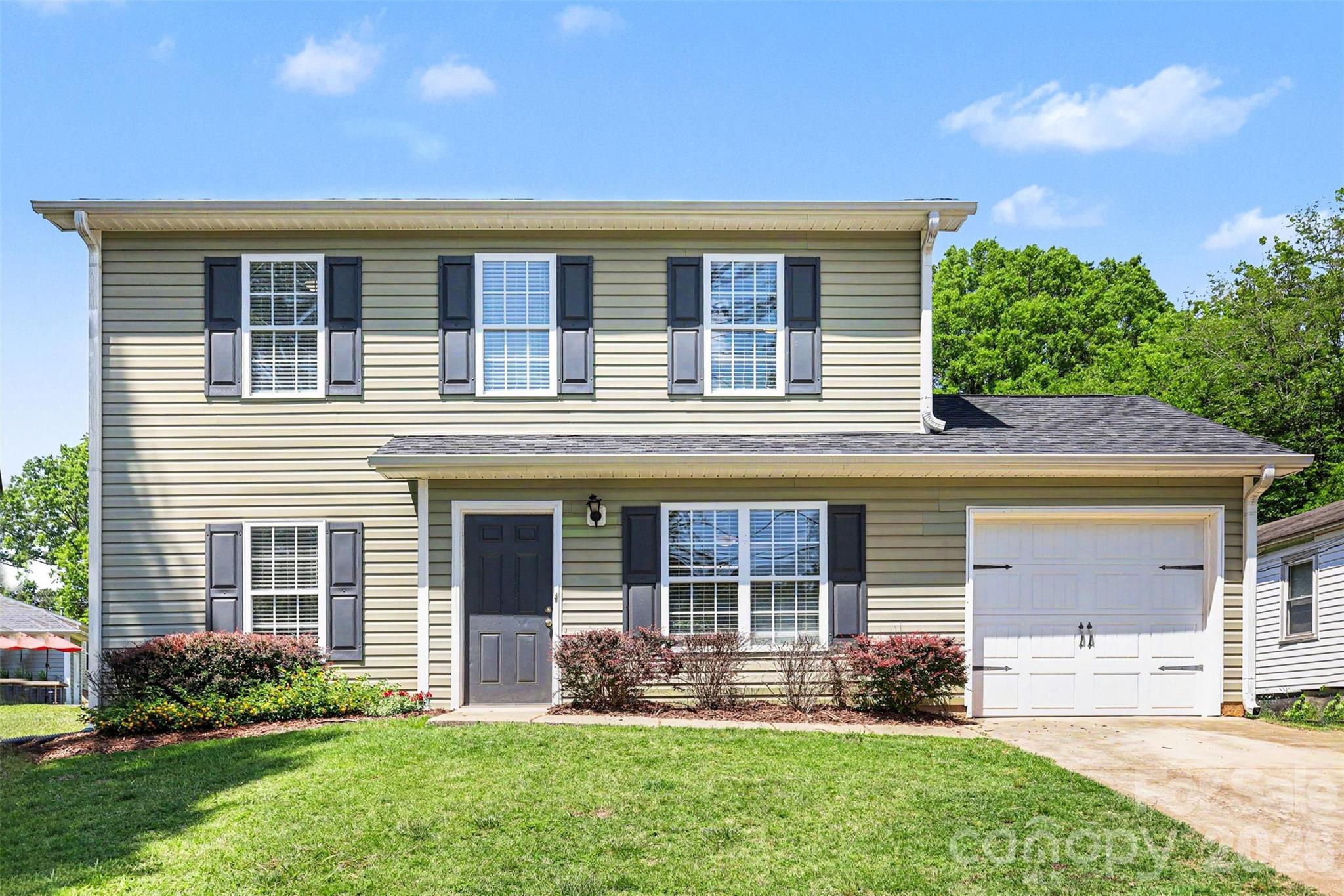 2540 Elmin Street, Charlotte, NC - photo 1 of 21