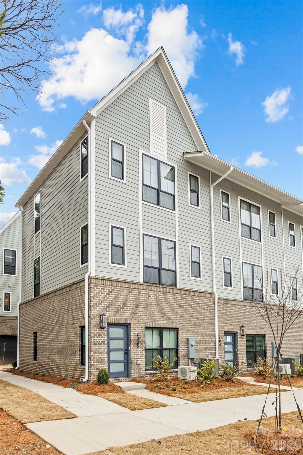 Photo 2 of 4041 S Tryon Street, Charlotte, NC