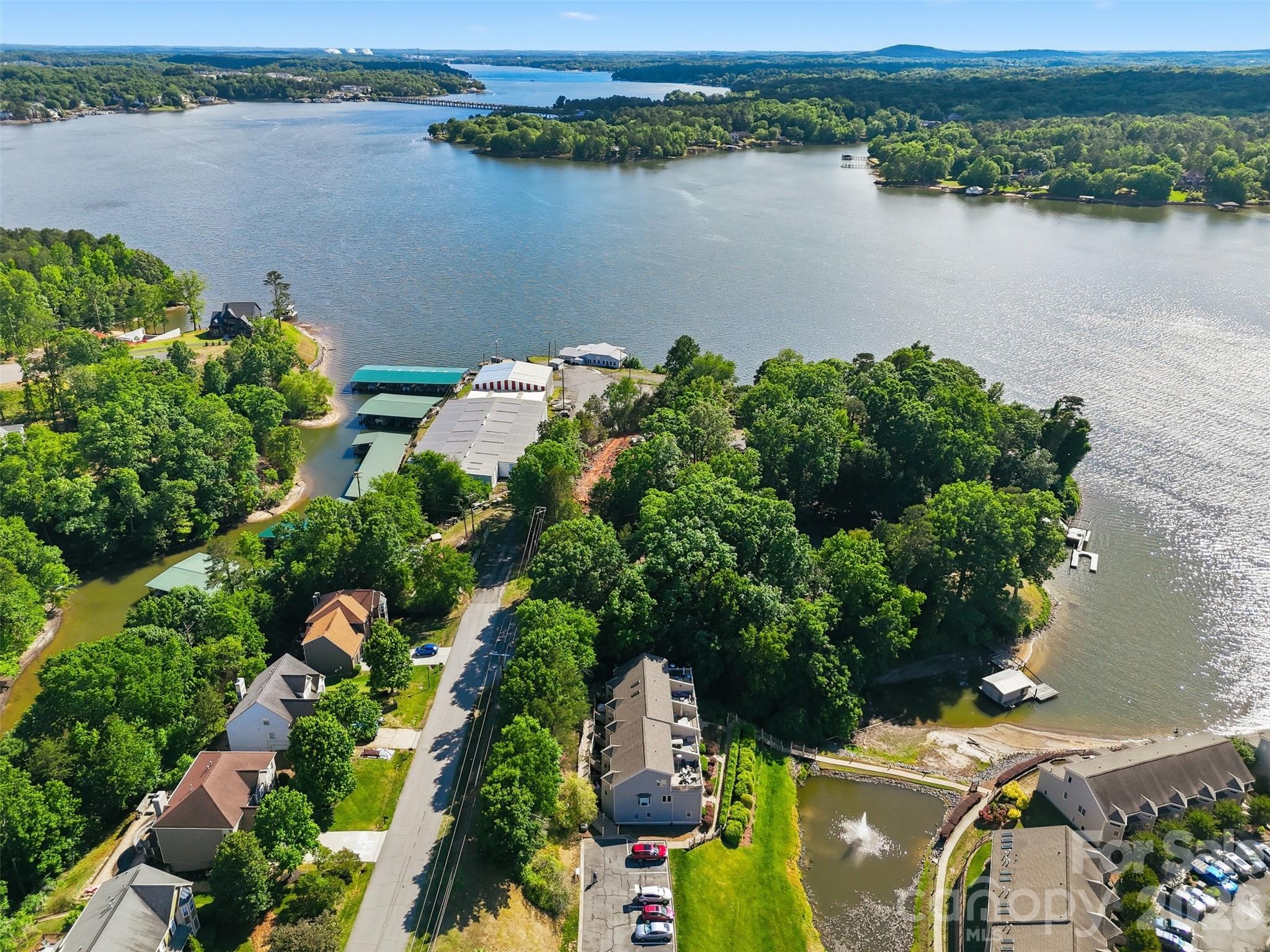 Photo 36 of 14614 Waterside Drive, Charlotte, NC