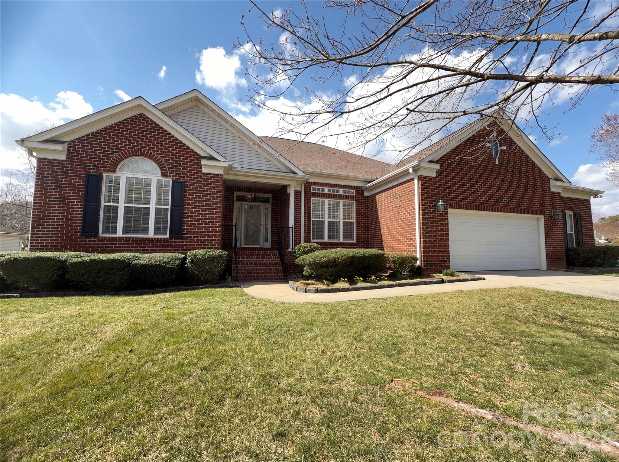 7700 Sedgebrook Drive E, Stanley, NC