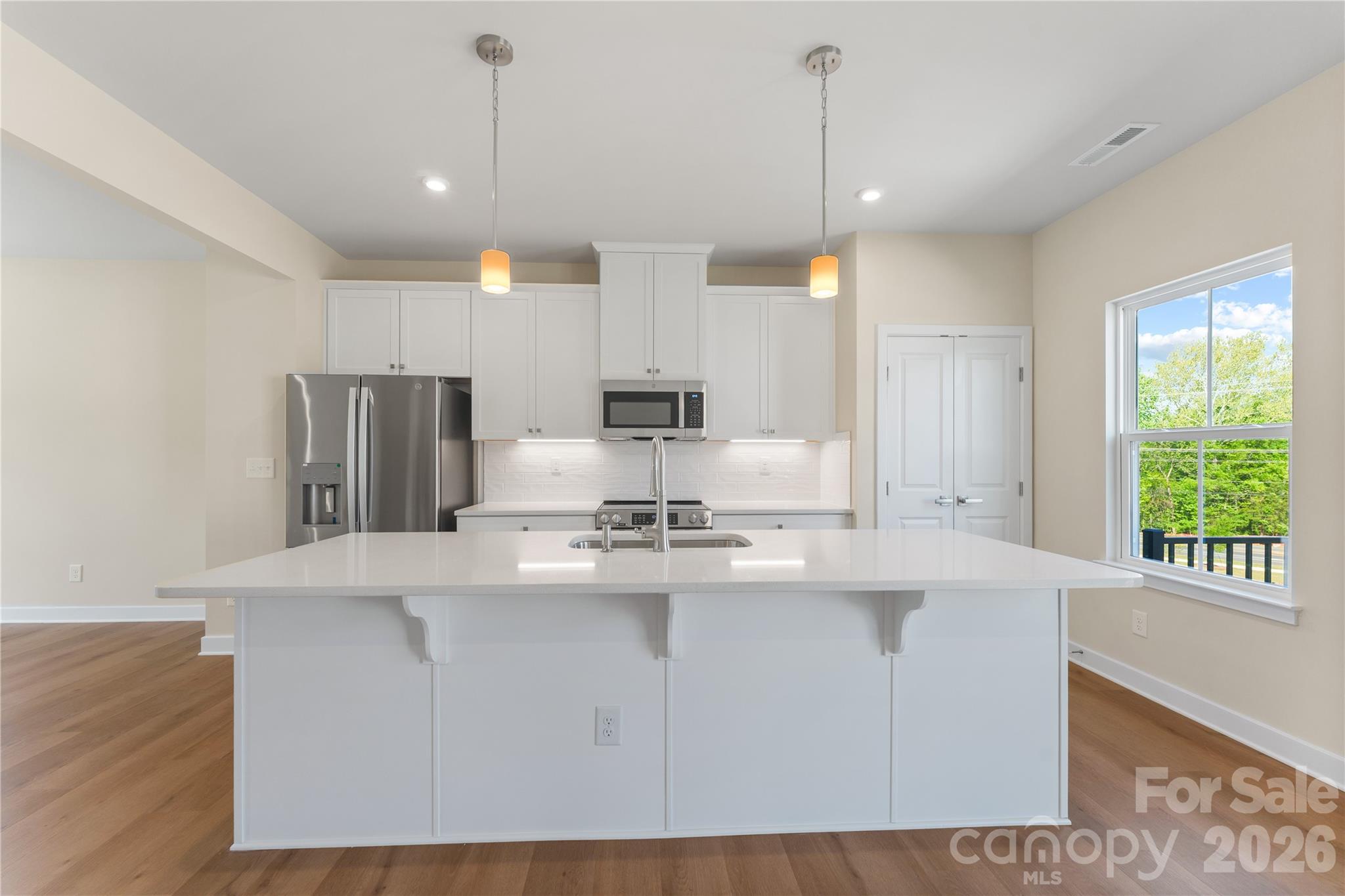 Photo 3 of 6004 Blue Ridge Oak Road, Charlotte, NC