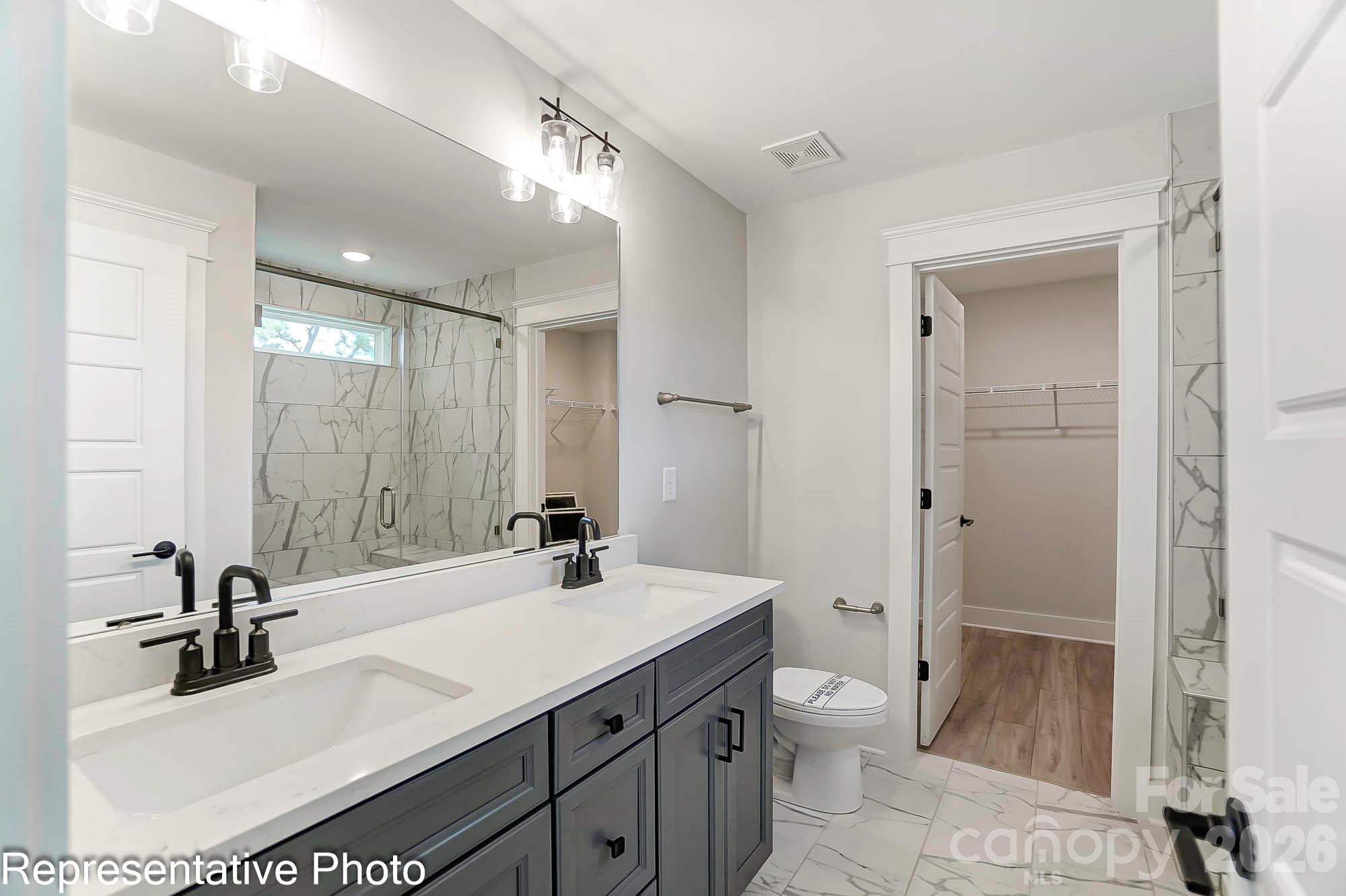 Photo 10 of 13118 Foxberry Road, Charlotte, NC